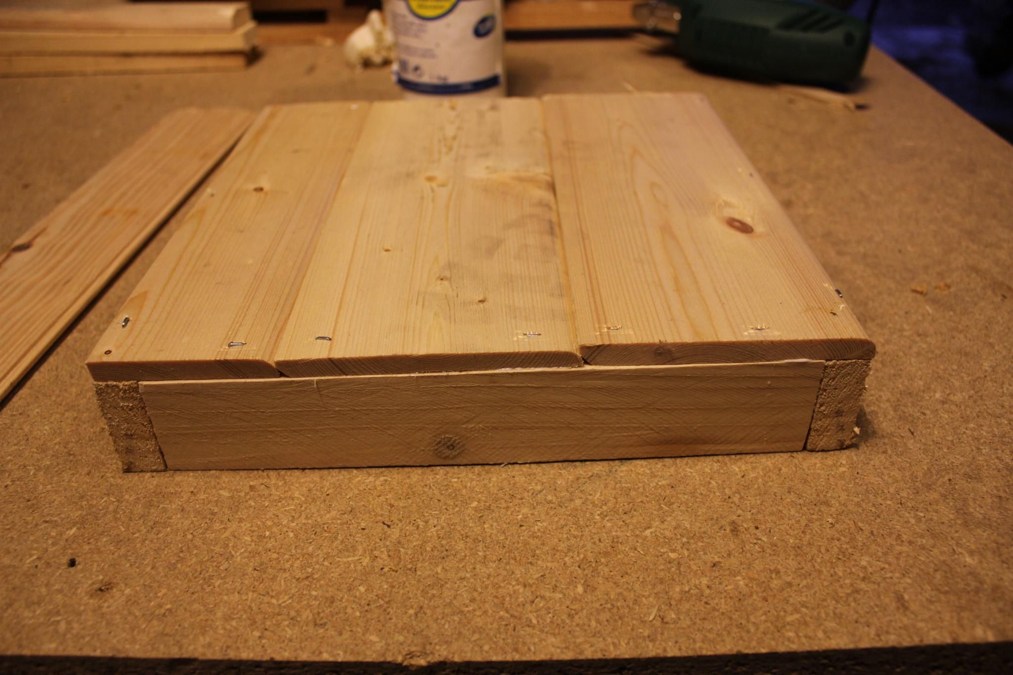 Make a Wooden Fuelless Cooker or Hay-box Using Scrap Wood and Hemp Wool ...