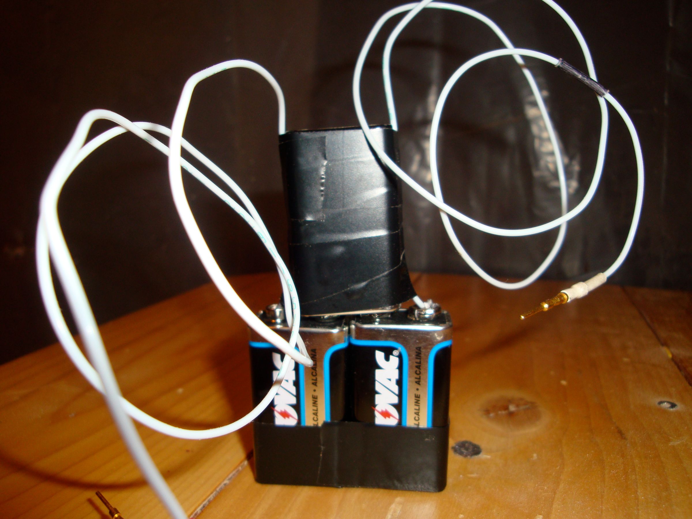 Cheap and Easy 28 VDC Power Supply! : 4 Steps - Instructables