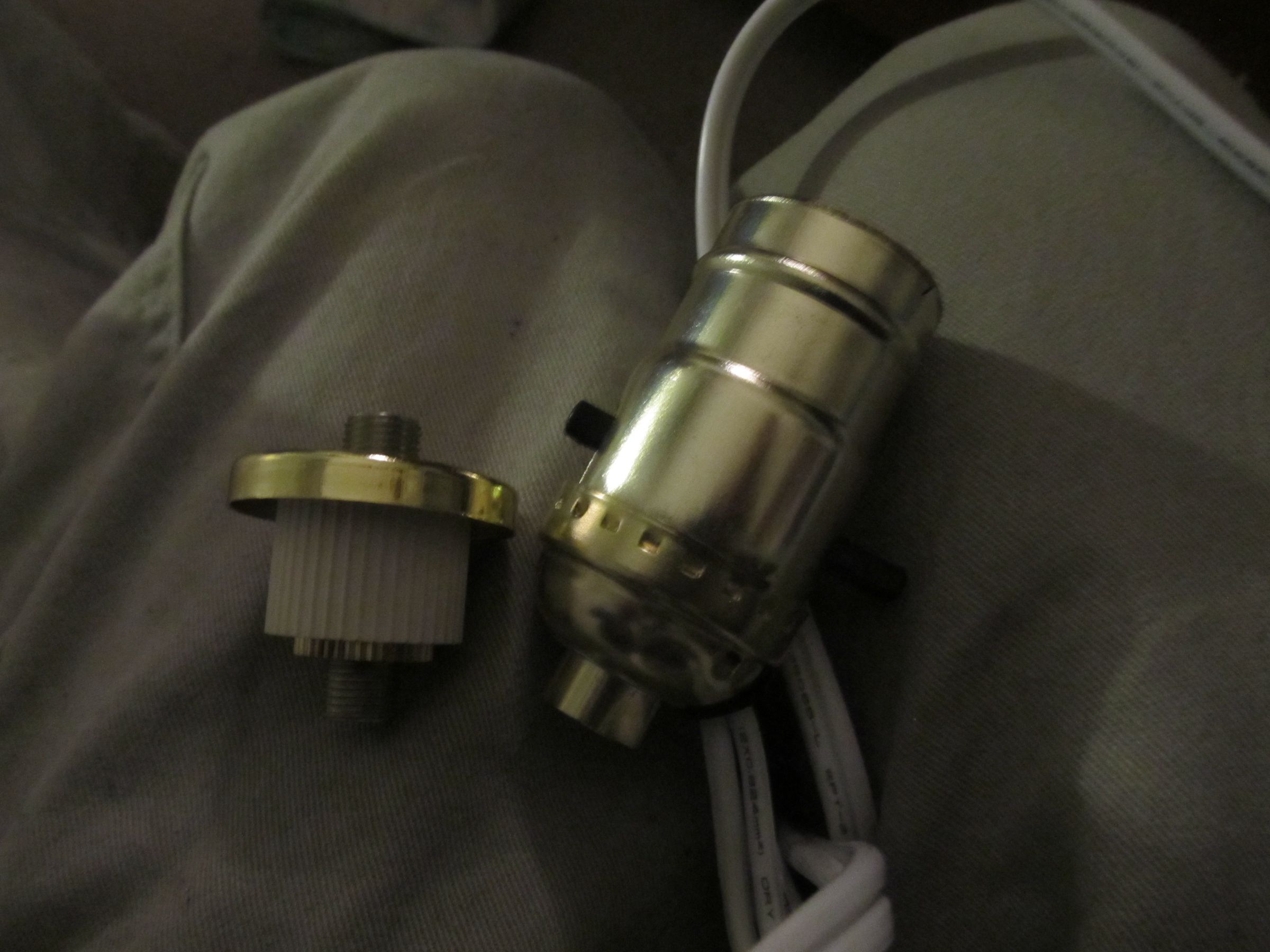 How To: Big Sister, Bioshock 2 Helmet/Lamp : 14 Steps (with Pictures ...