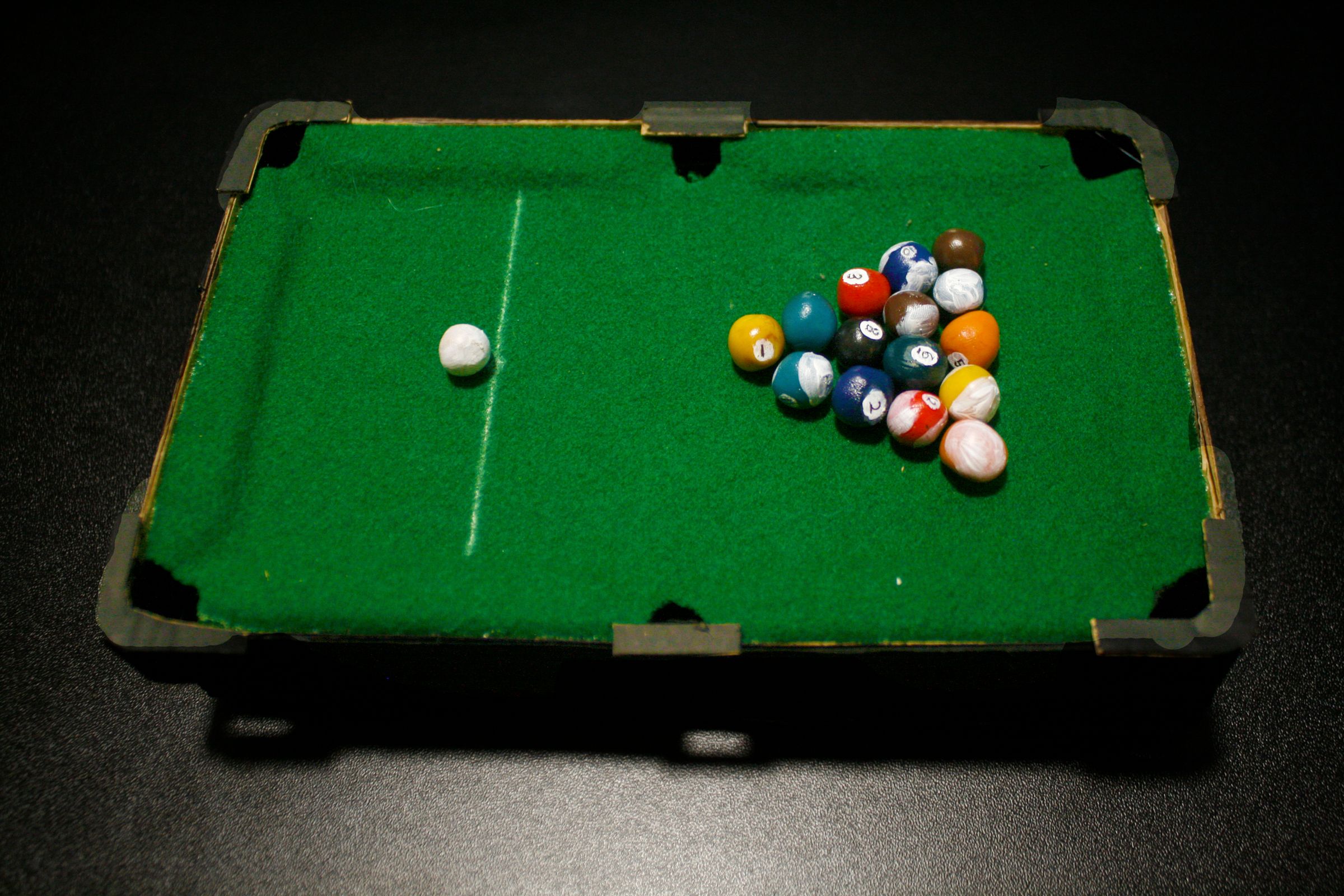 Mini Pool Table Out of Cardboard : 11 Steps (with Pictures) - Instructables