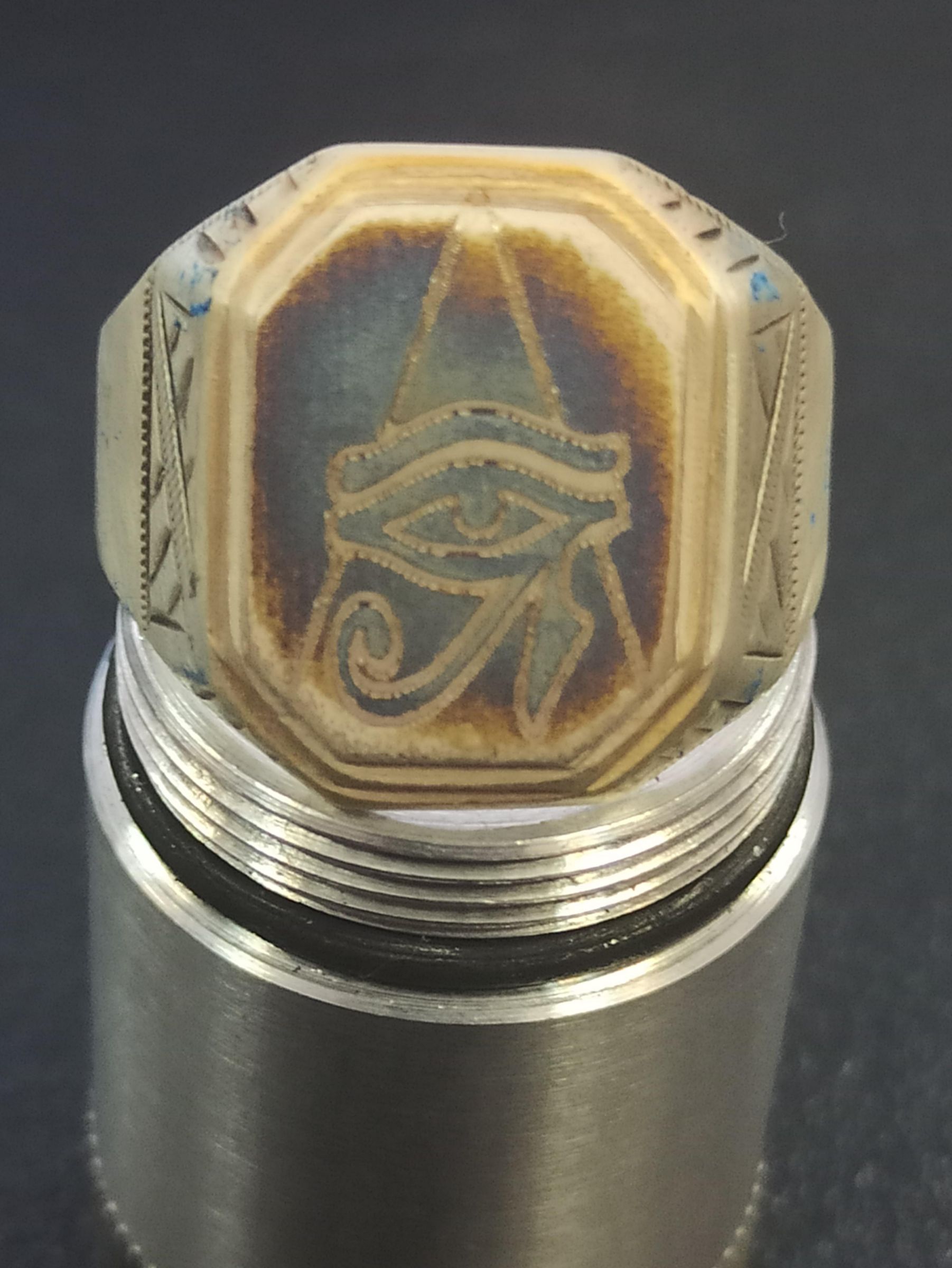 Coating a Color Image on a Silver Ring With a Diode Laser (Endurance 10 ...