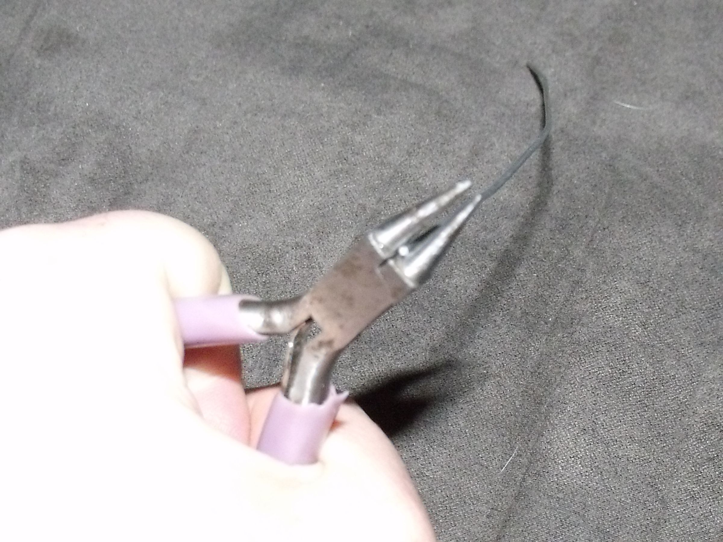 Making Closing Pins for Mini-Skydiving Rigs : 5 Steps - Instructables