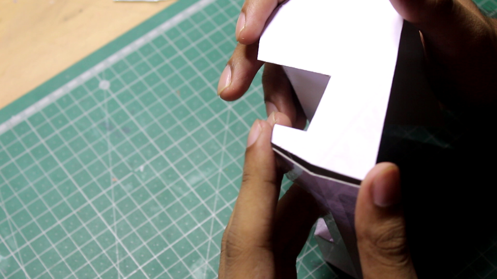 Concrete Calendar With Dedicated Phone Stand : 8 Steps (with Pictures ...