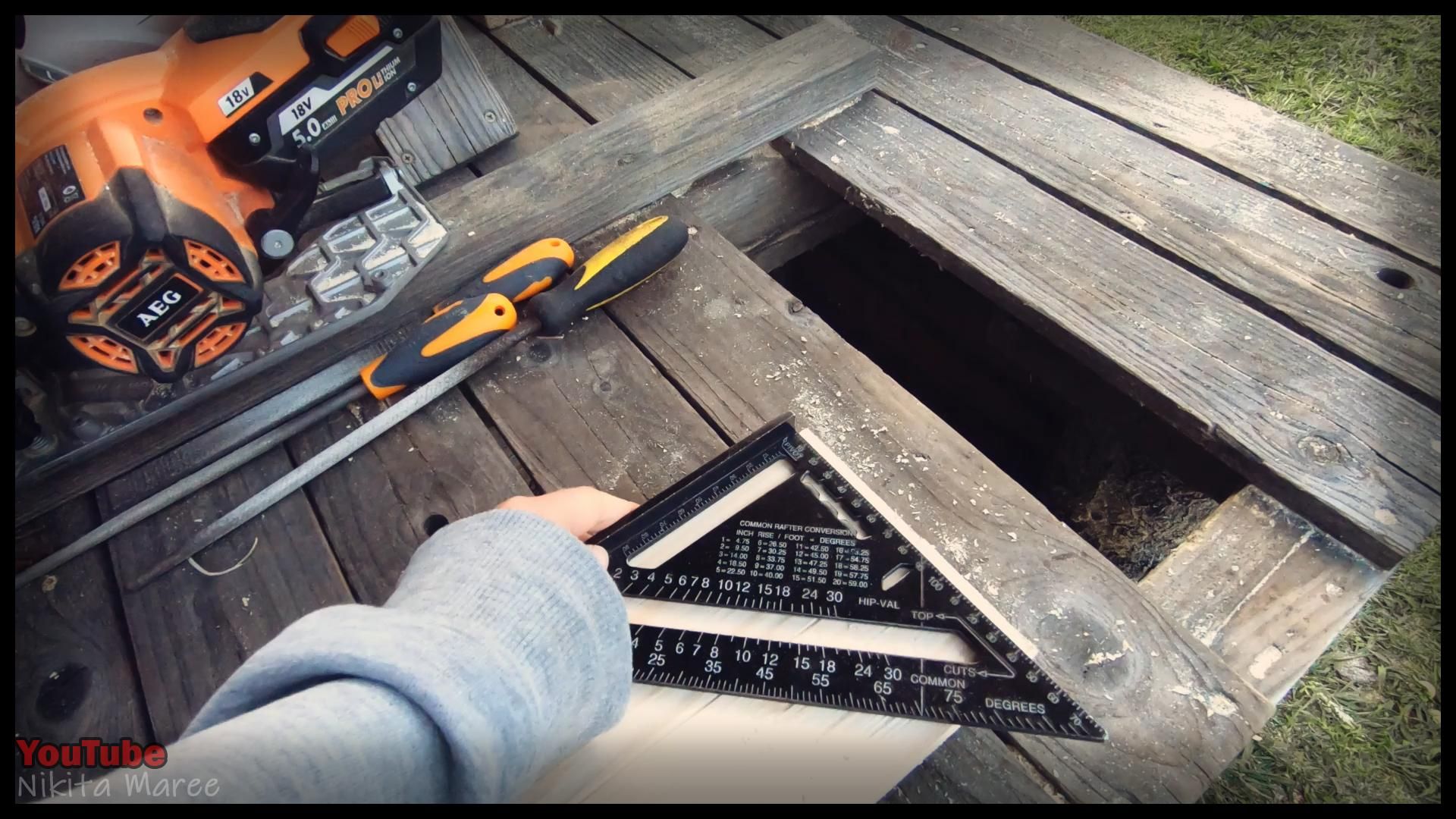 How to Build a Compact Tool Storage Shelf : 18 Steps (with Pictures ...