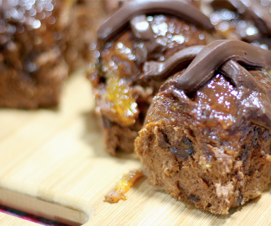How to Make Triple Chocolate Hot Cross Buns | Cooking With Benji : 12 ...