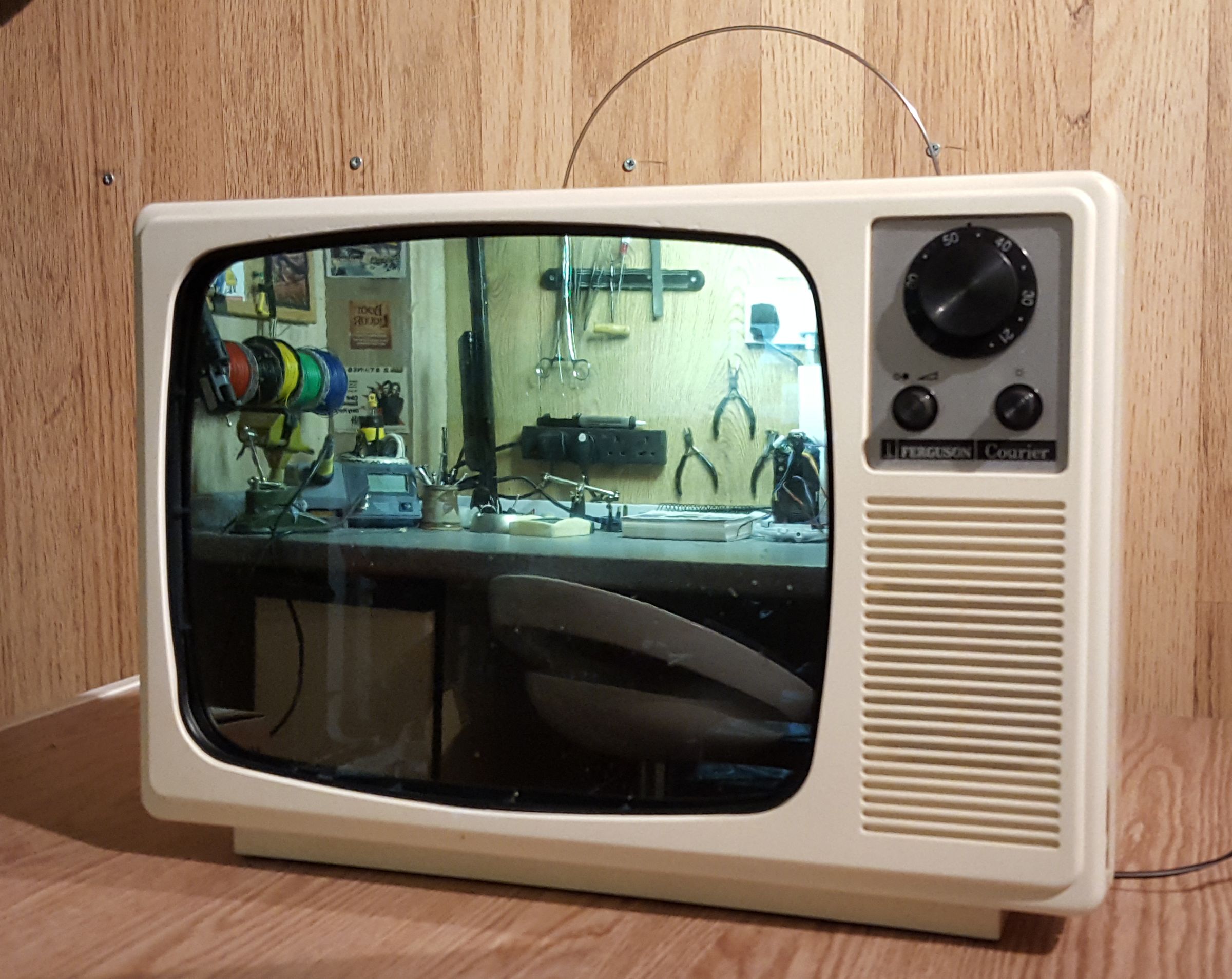 1970s Neon Infinity Television : 7 Steps (with Pictures) - Instructables