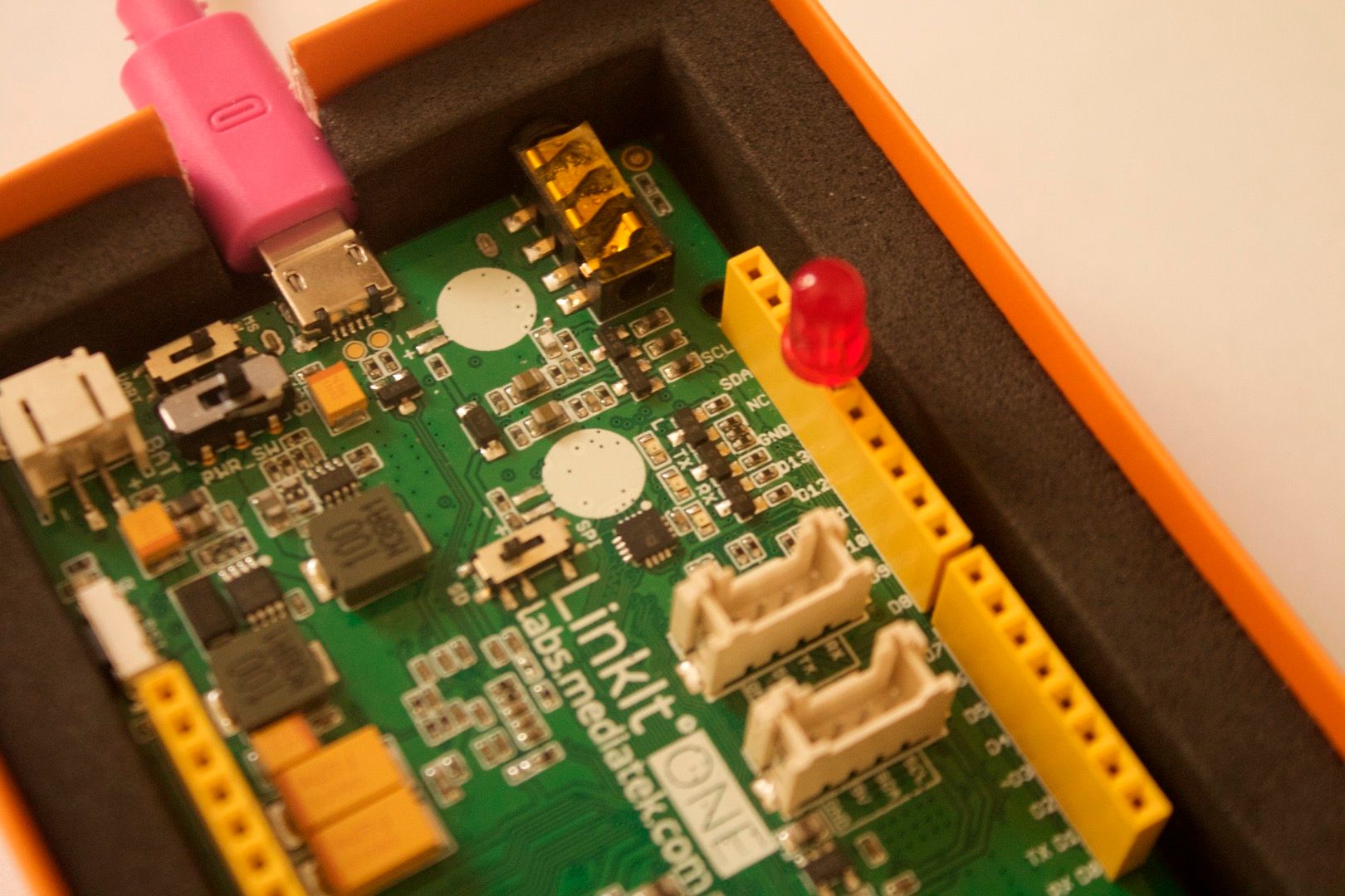 LinkIt One Wifi Cam Turner Control : 6 Steps - Instructables