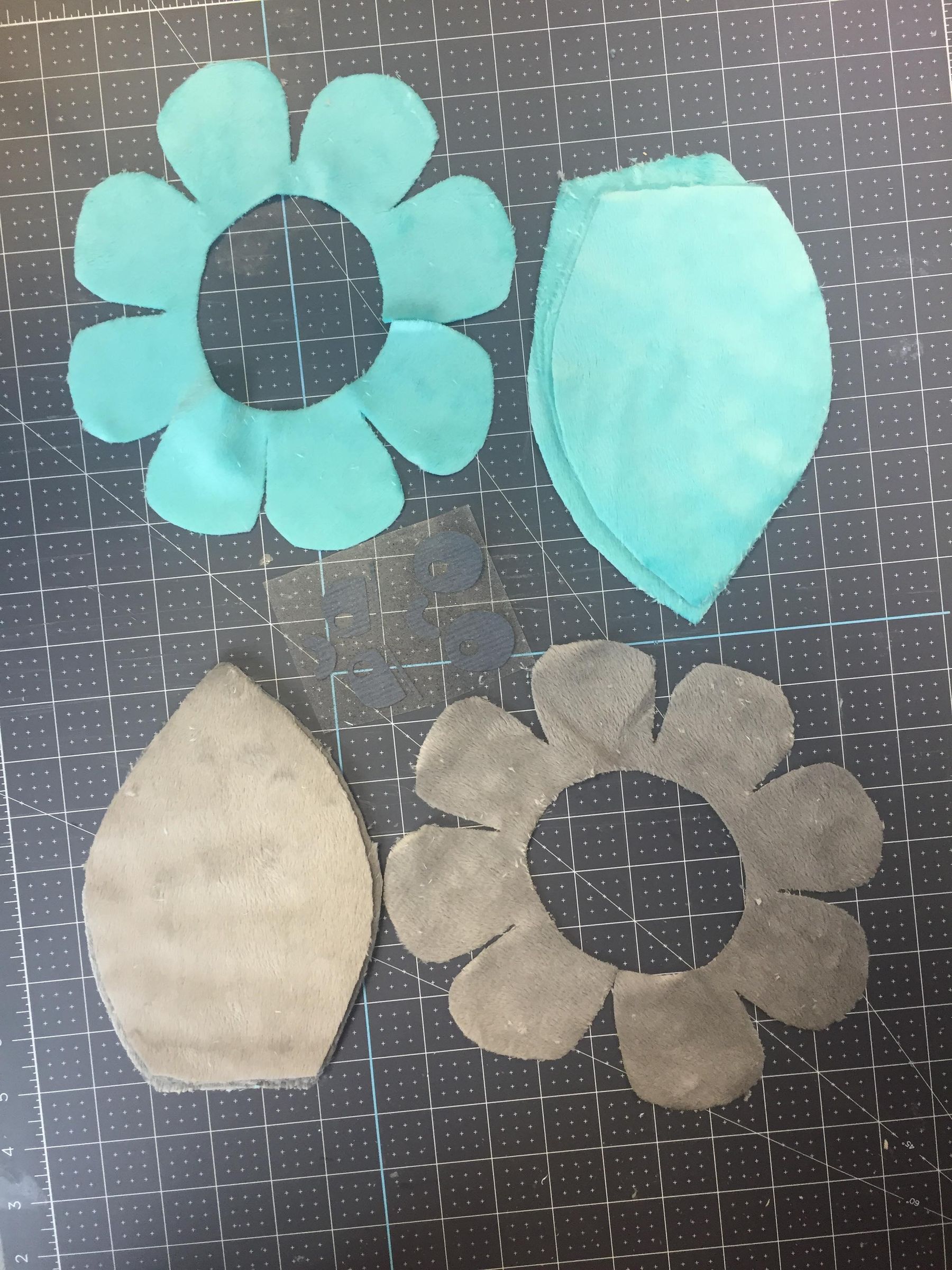 Reversible Mood Septopus Plush : 9 Steps (with Pictures) - Instructables