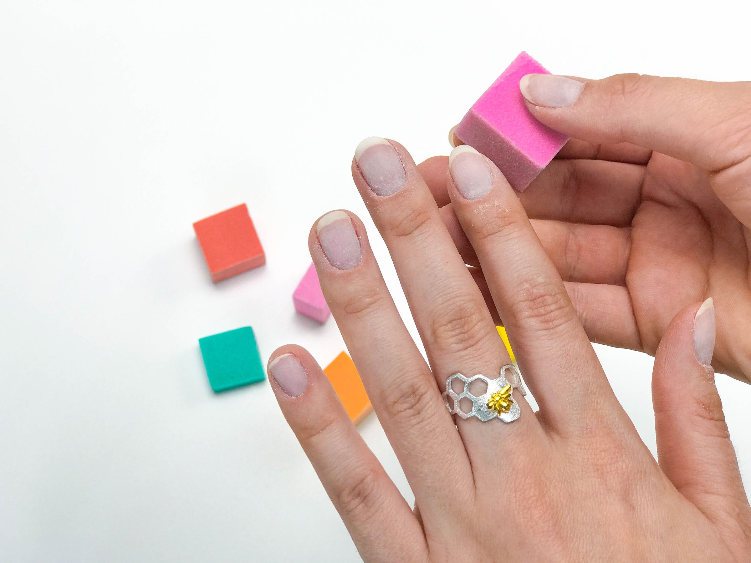 Gel Polish Like a Pro at Home : 12 Steps (with Pictures) - Instructables