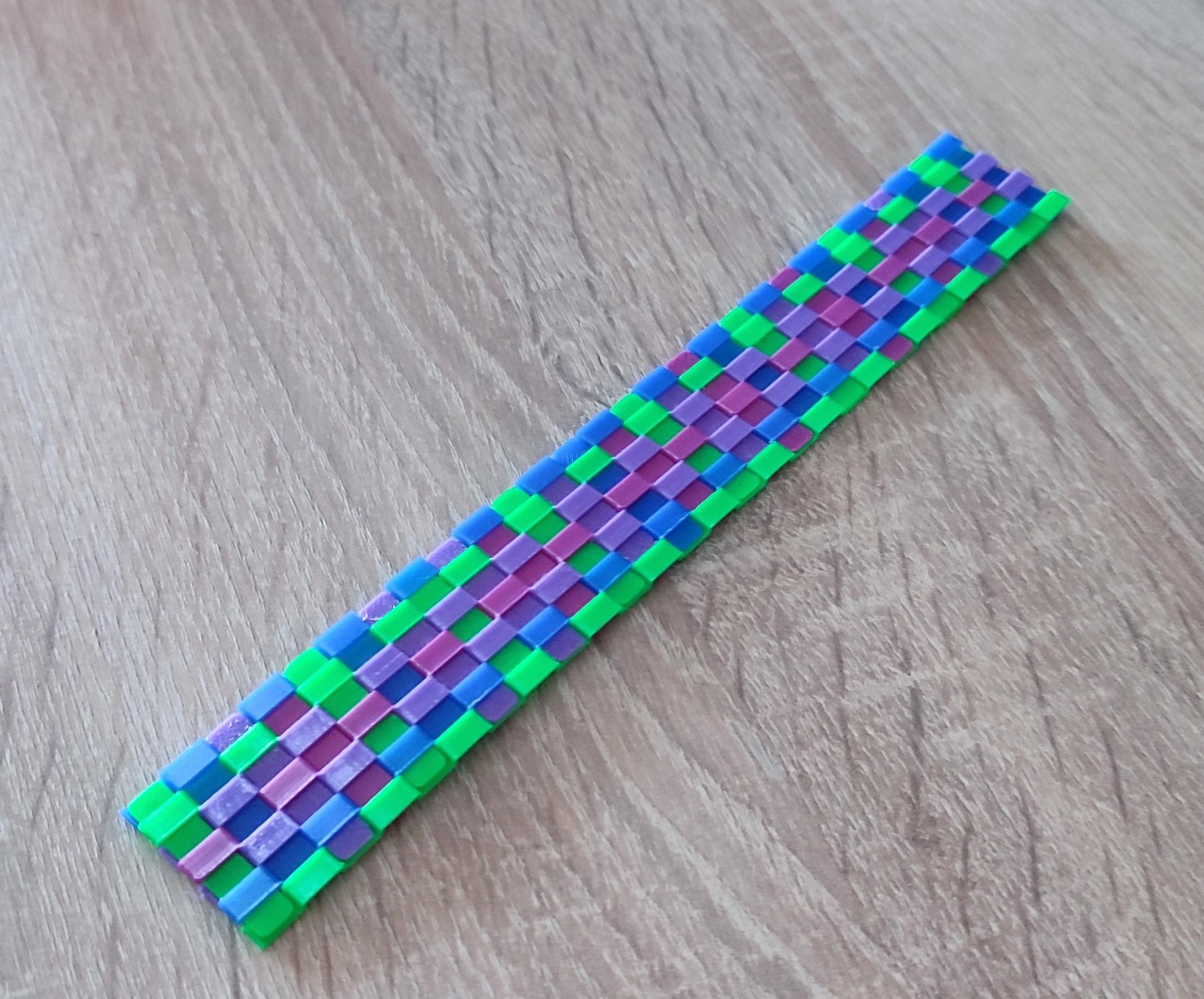 3D Printed "Woven" Bookend and Bookmark : 3 Steps (with Pictures ...