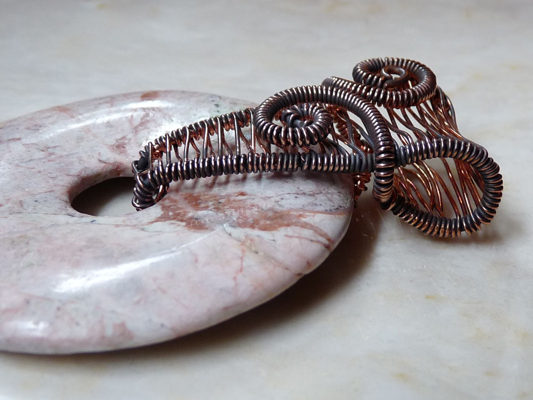 Woven Wire Bail Gemstone Pendant : 24 Steps (with Pictures) - Instructables