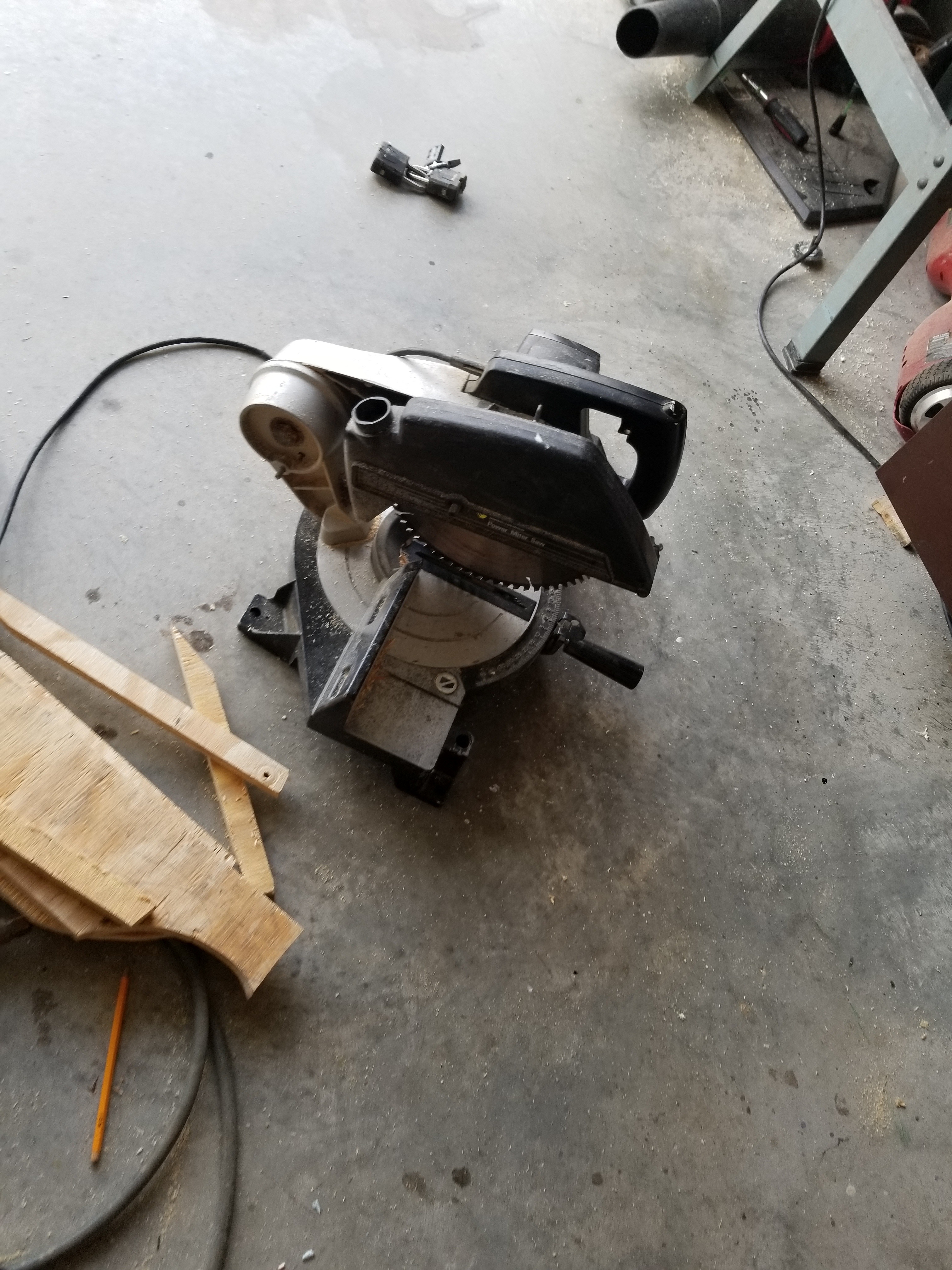 Bendy Clock : 12 Steps (with Pictures) - Instructables