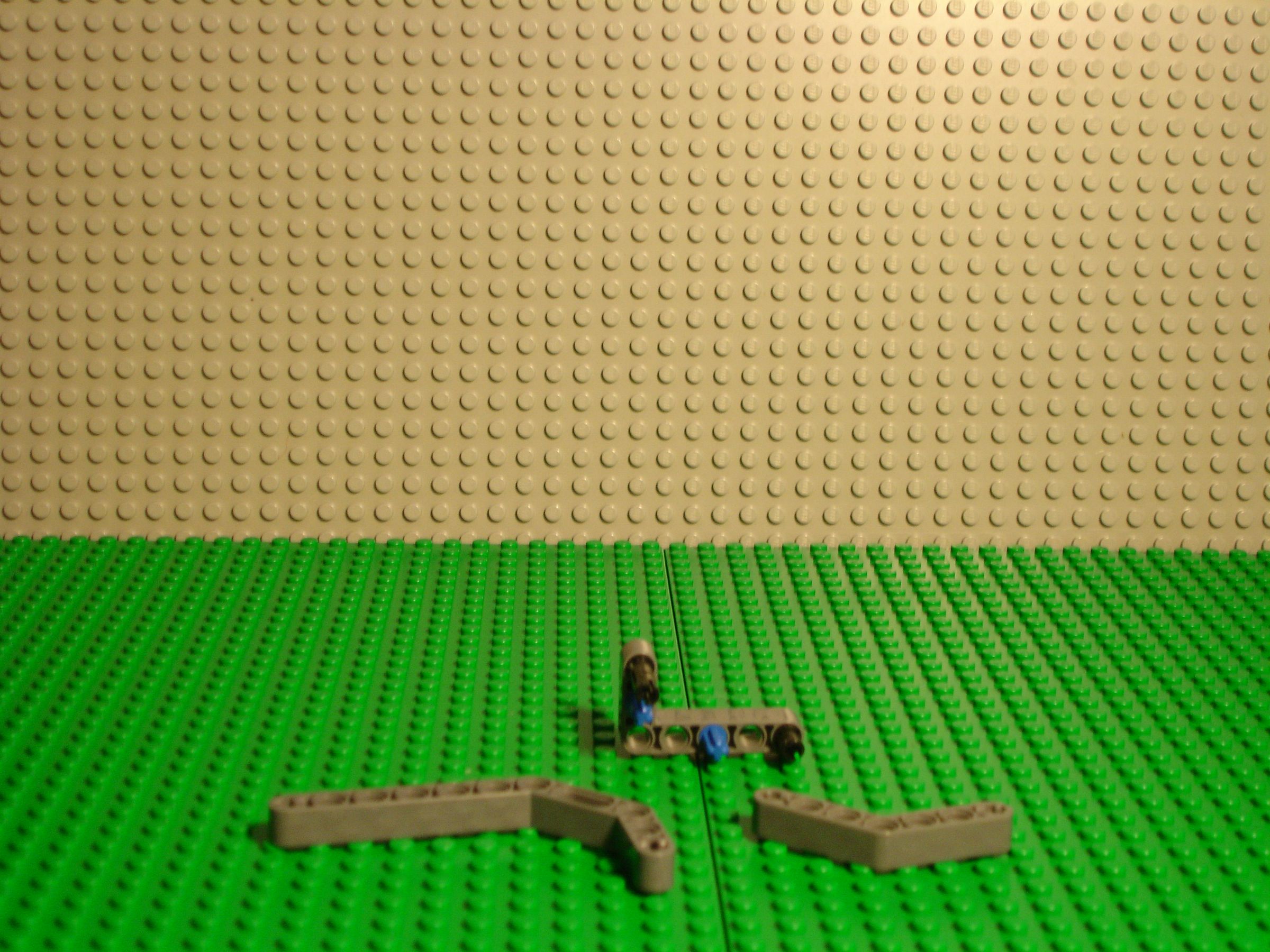 Build a Simple LEGO Starter Robot : 7 Steps - Instructables