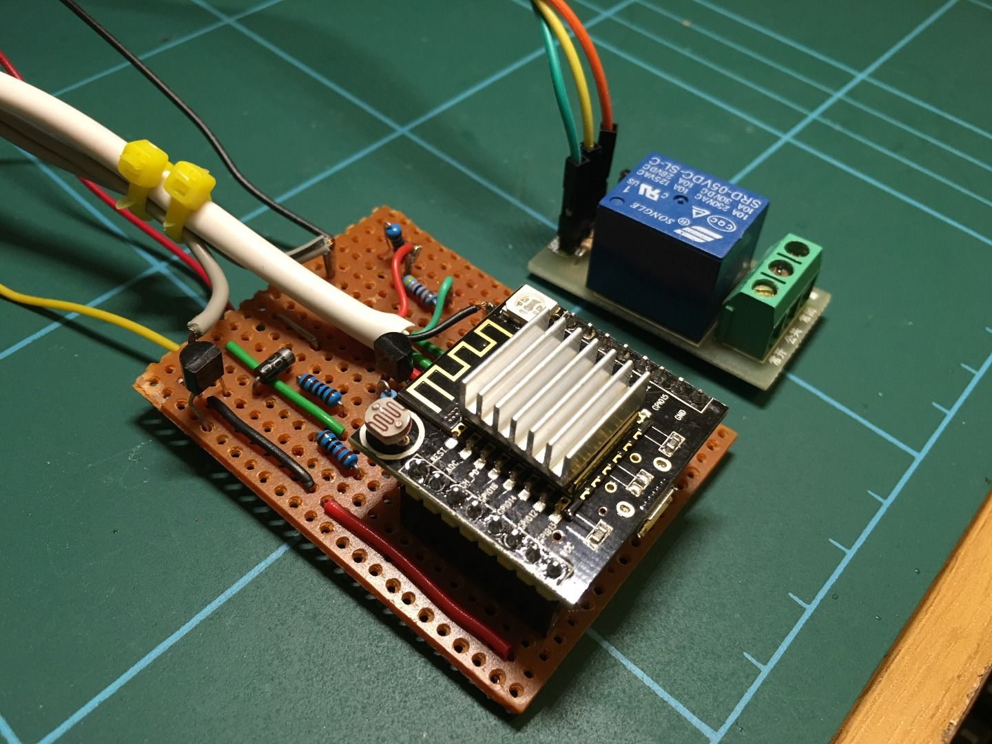 Using an Esp8266 Arduino to Control a Relay Using Home-assistant : 4 ...
