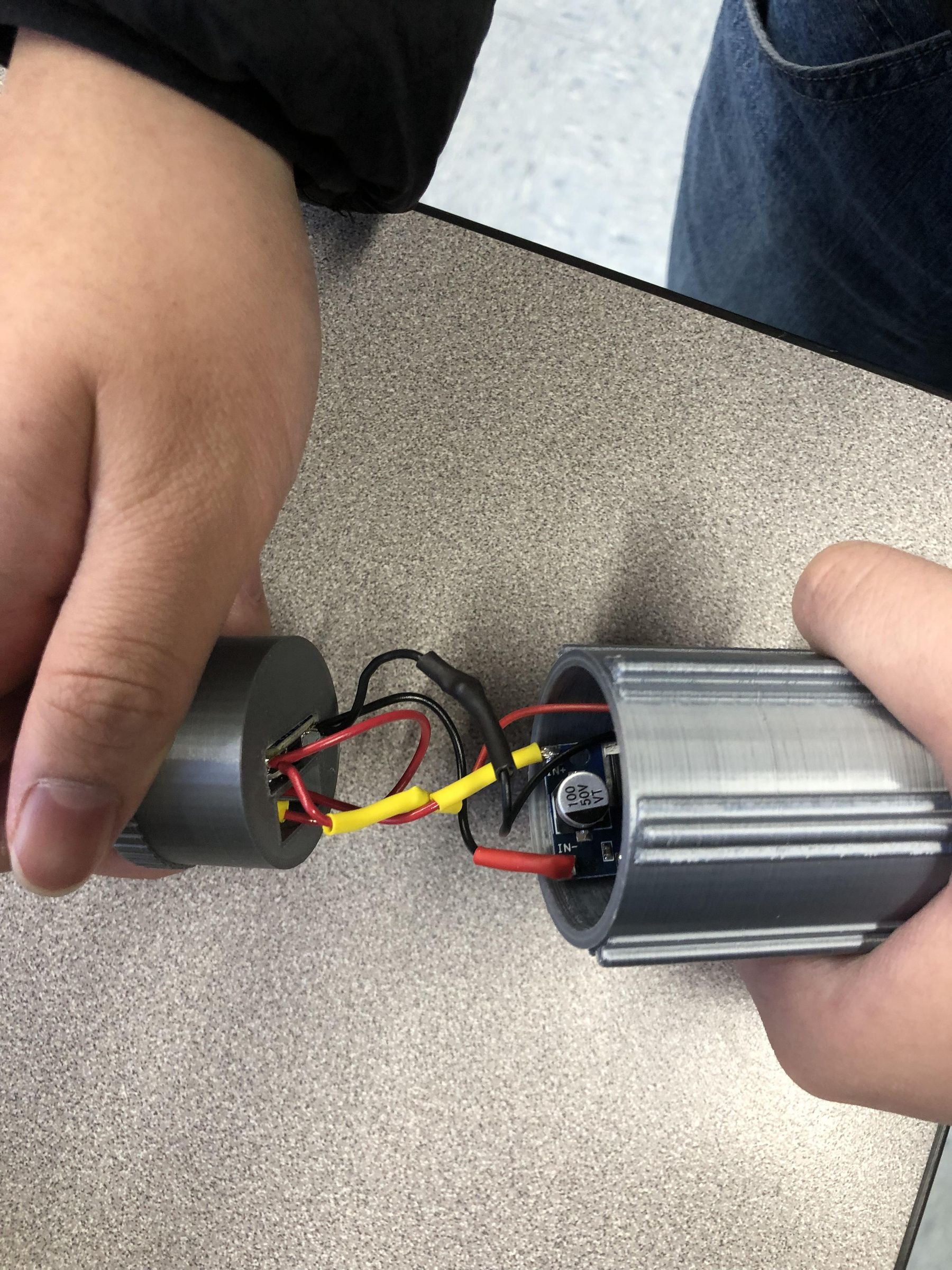 3D Printed Flashlight Lightsabers : 7 Steps (with Pictures) - Instructables