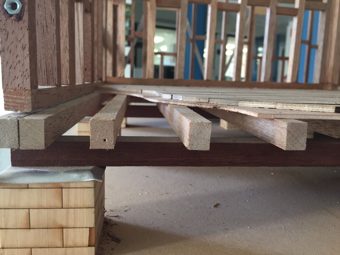 Scale House : 24 Steps (with Pictures) - Instructables