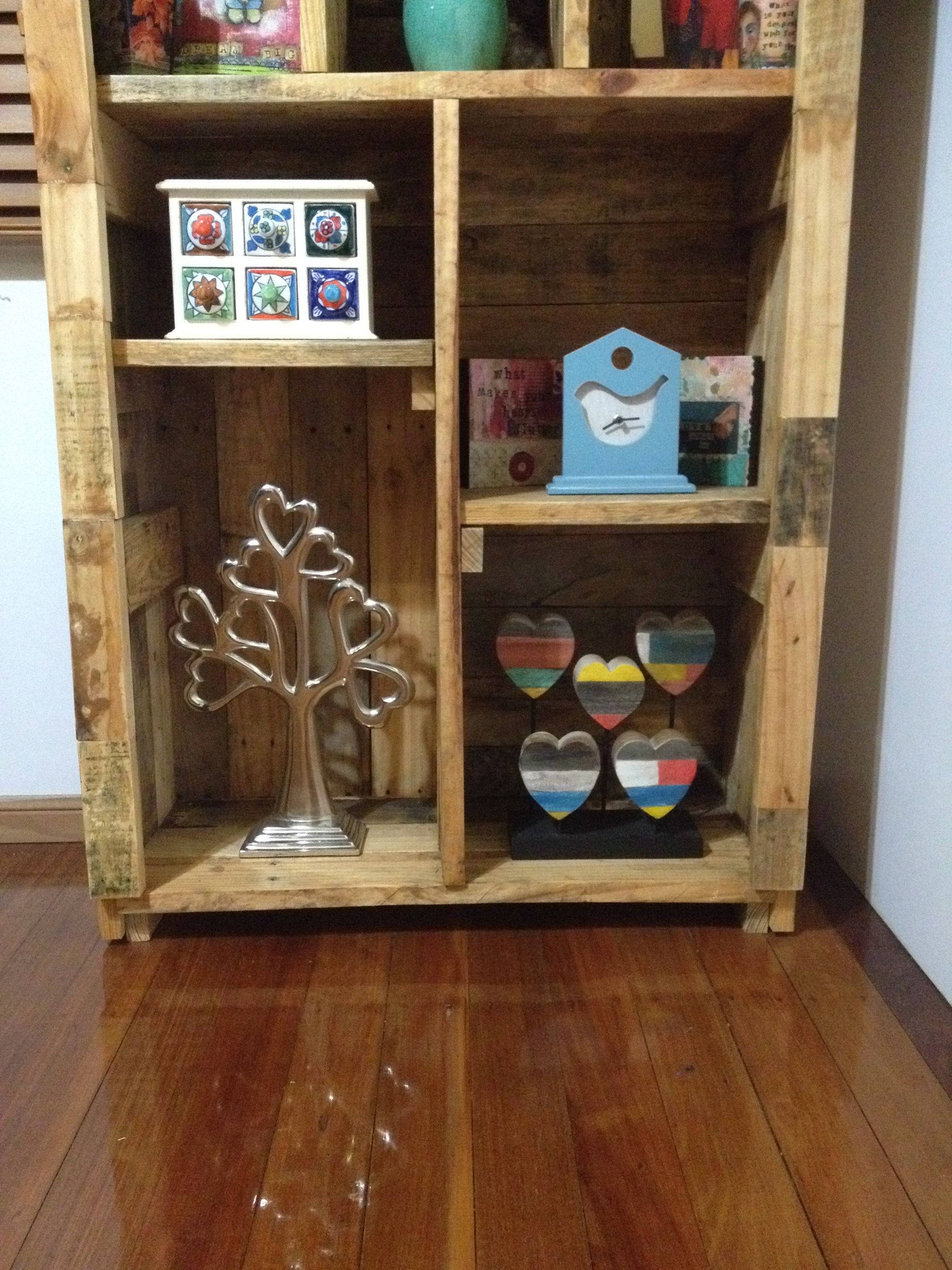 Feature Shelving Unit for the Lounge : 9 Steps (with Pictures ...