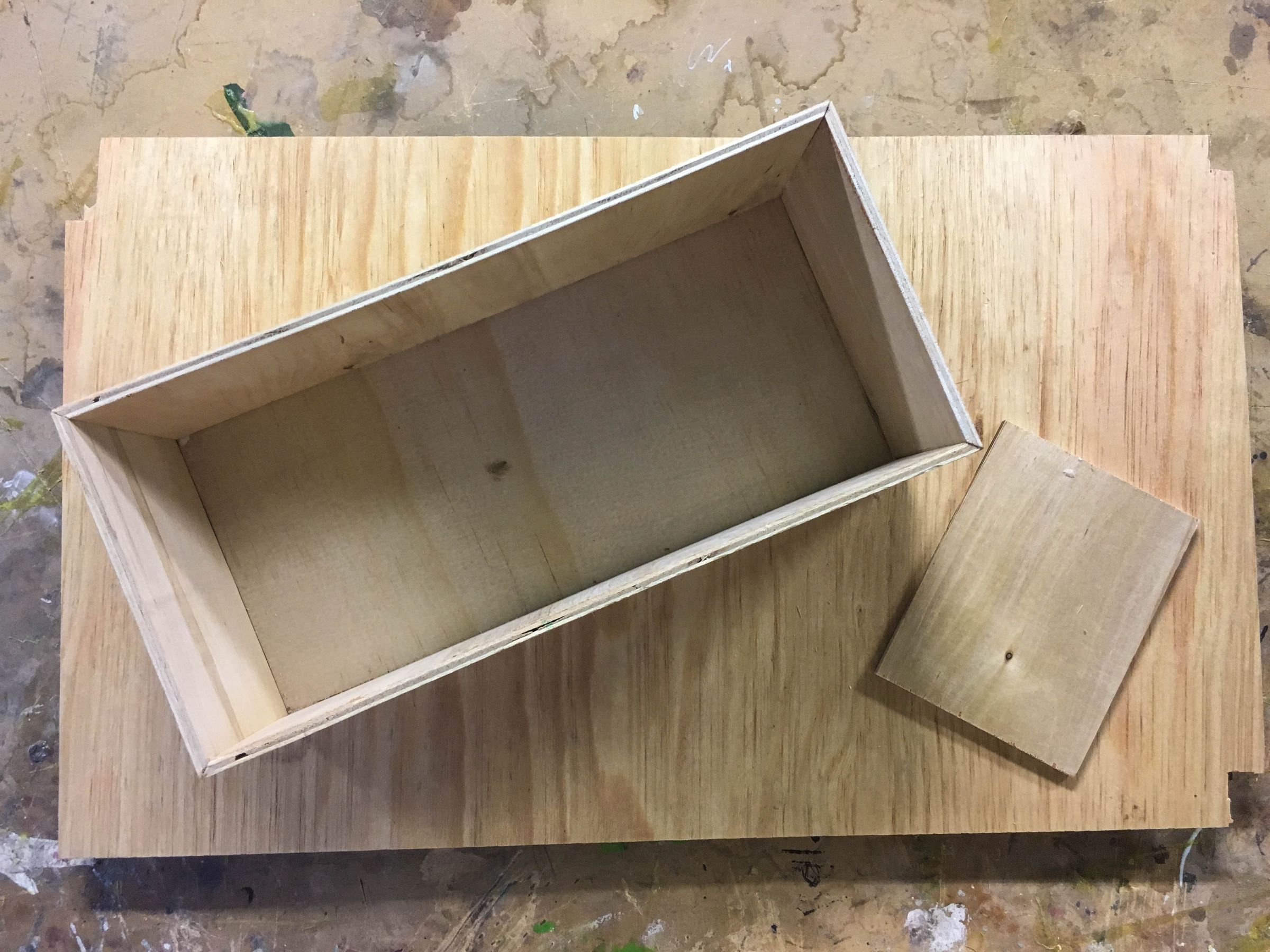 Secret Bottom - Wood Box! : 12 Steps (with Pictures) - Instructables