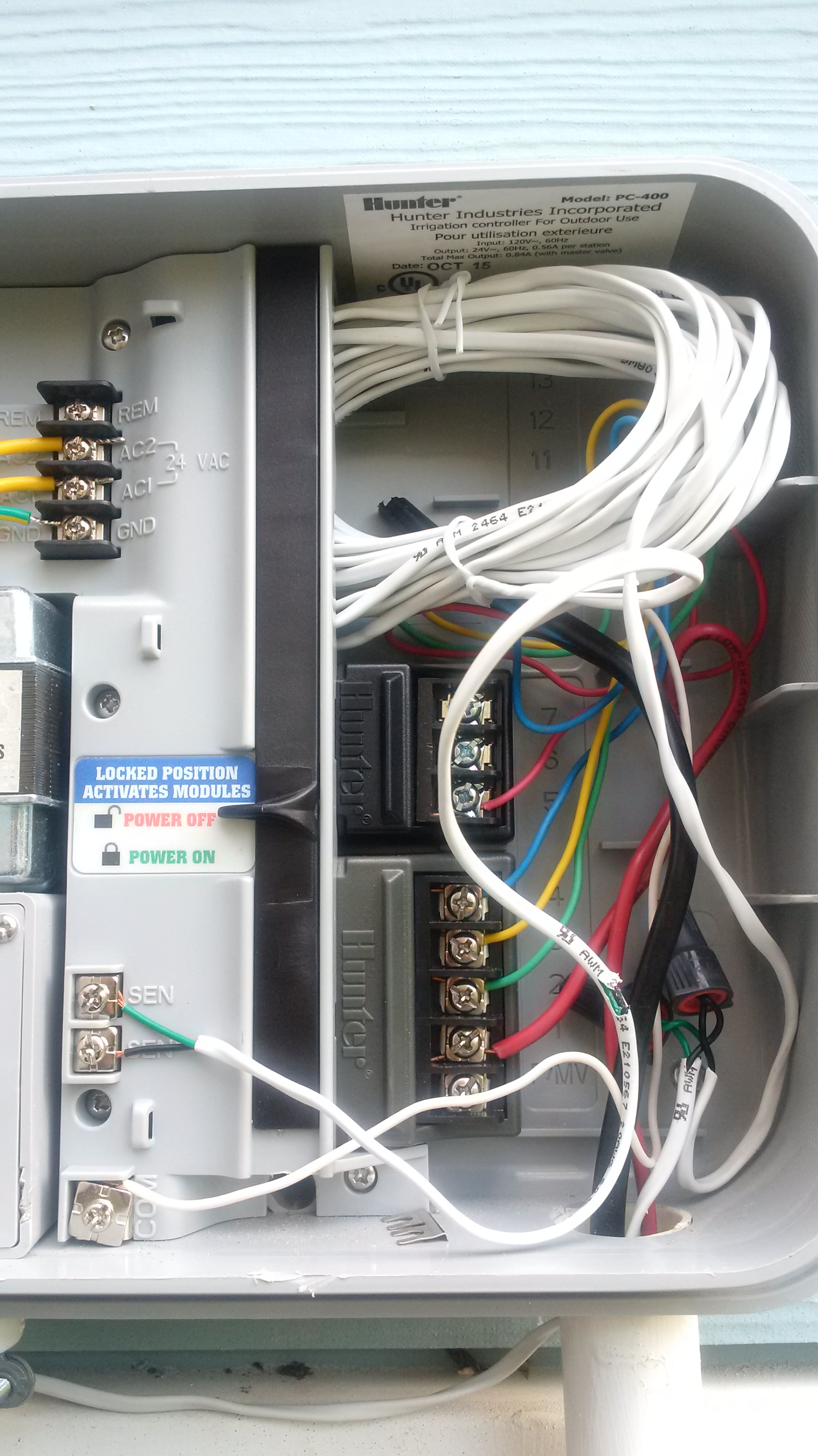 Install a Hunter Solar Sync Sensor : 5 Steps - Instructables