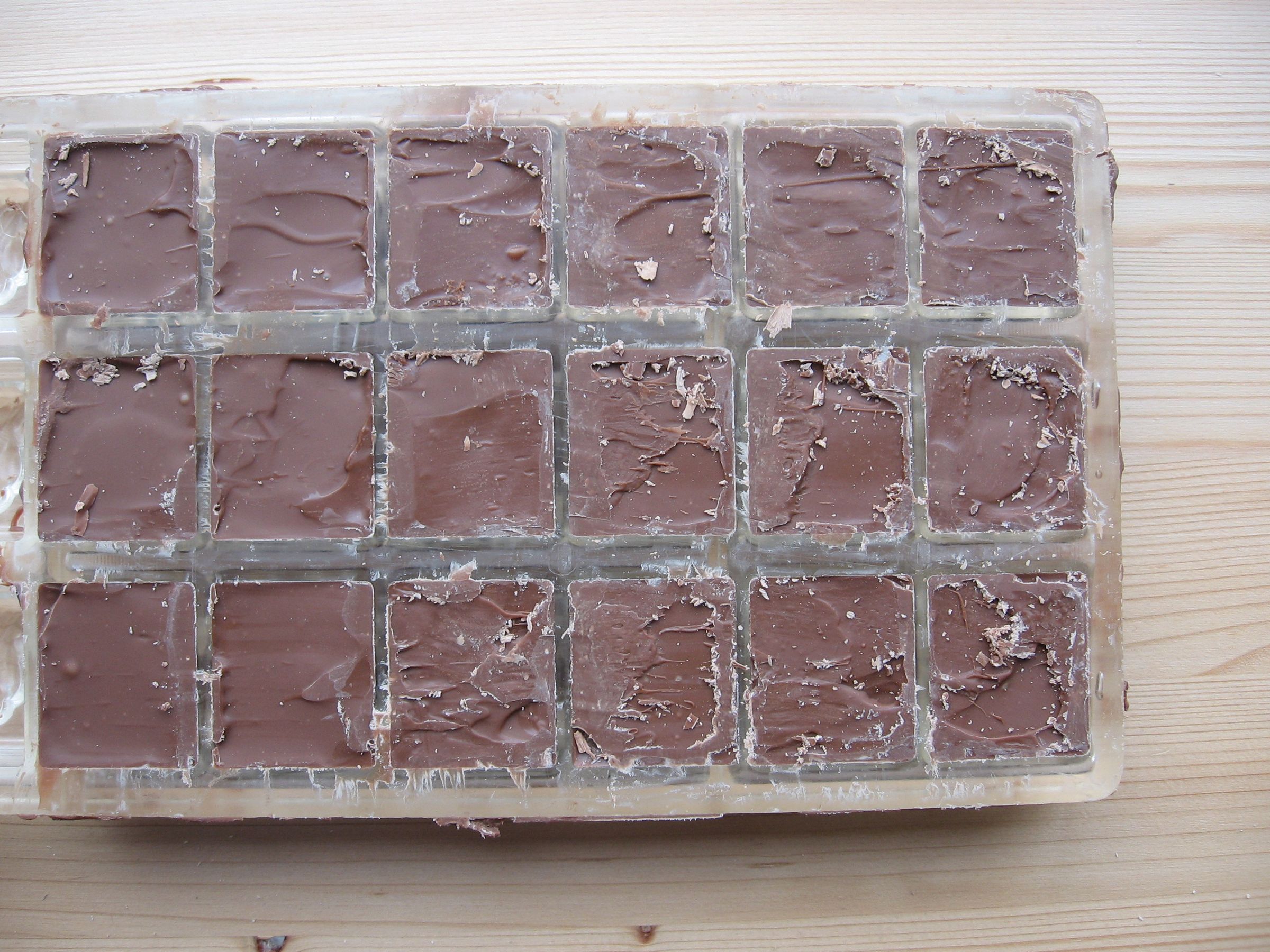 Filled Chocolates : 7 Steps (with Pictures) - Instructables
