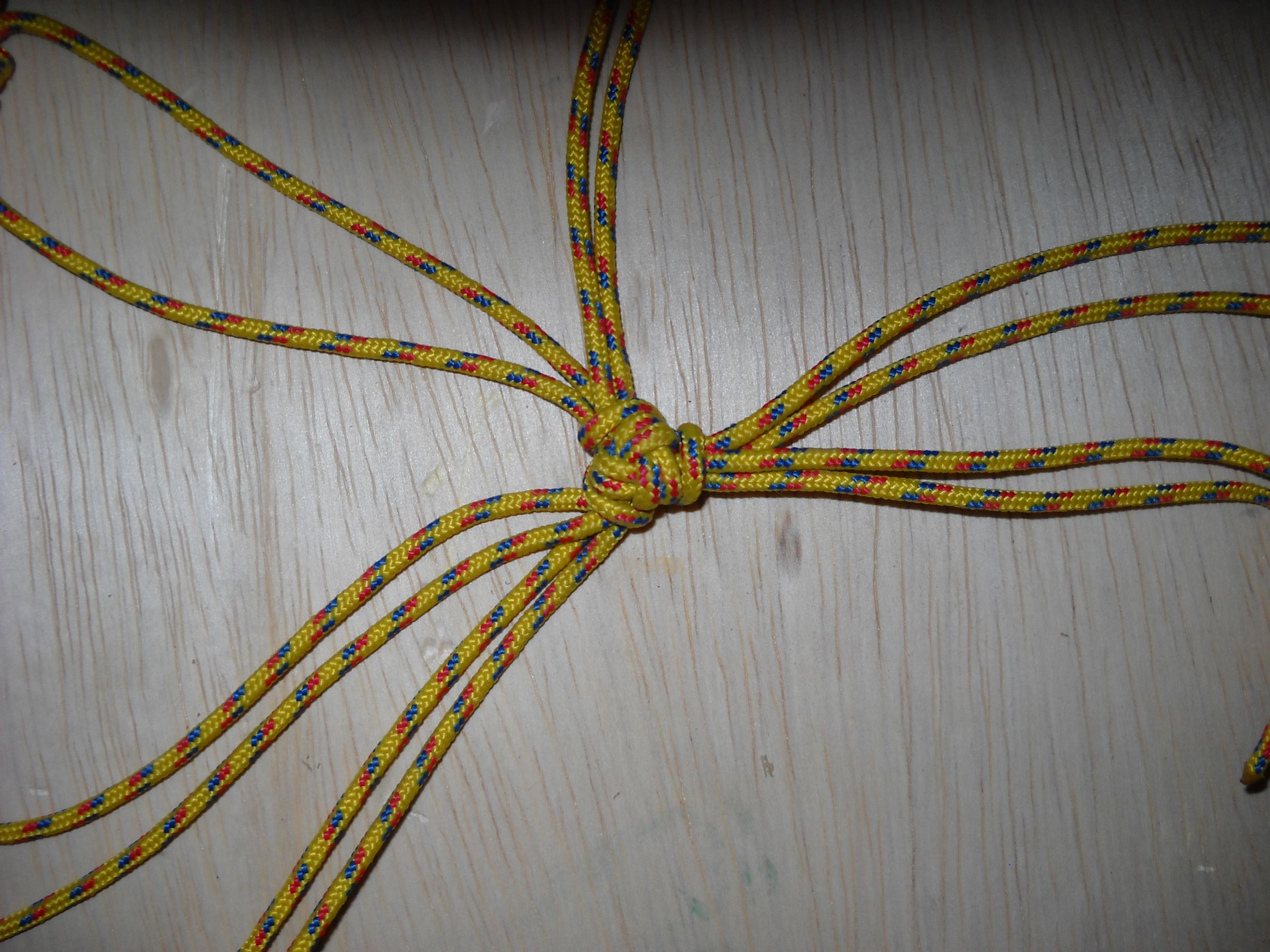 Knotted Hubs - a Useful Twist on a Decorative Knot! : 3 Steps (with ...