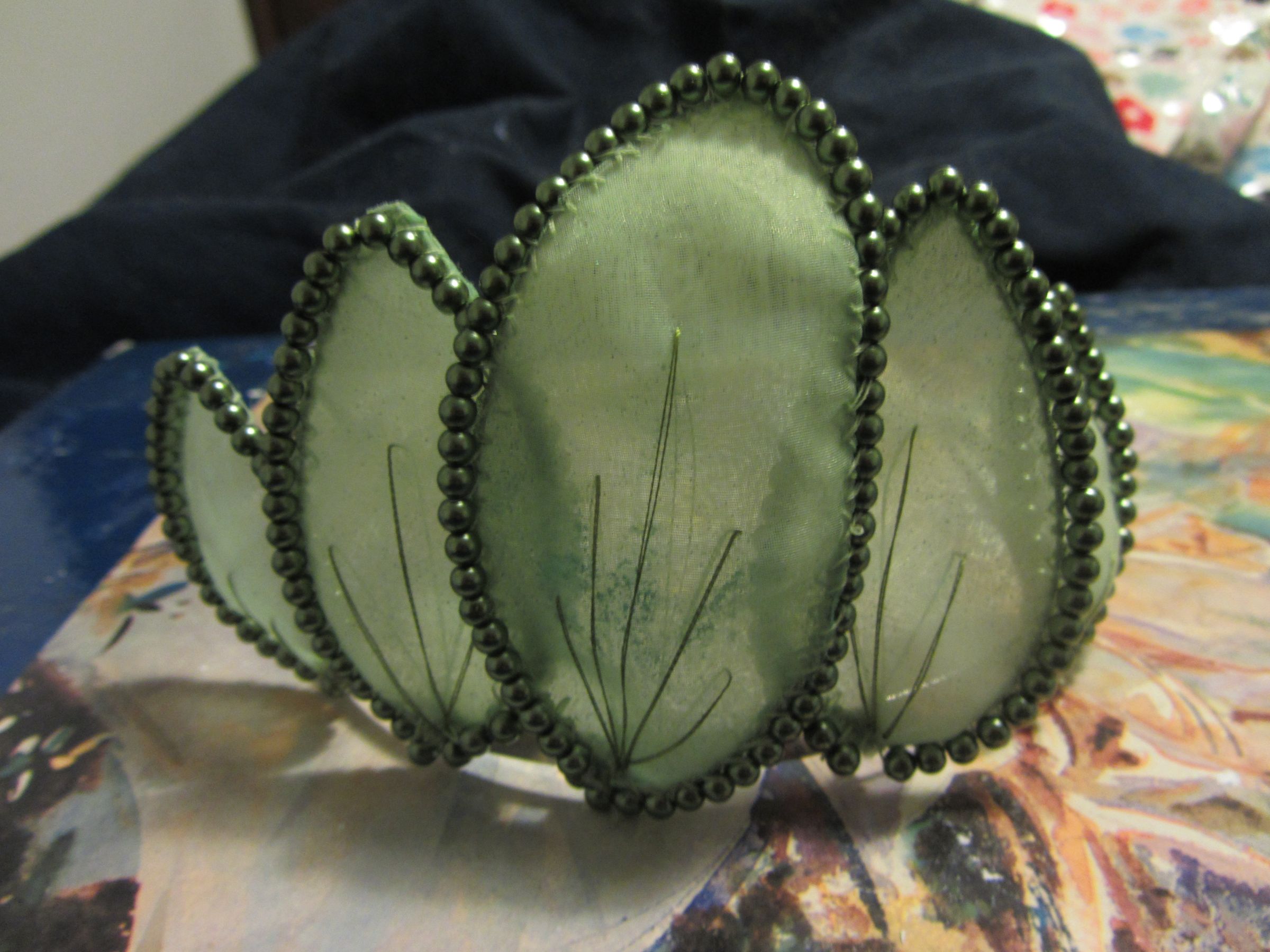 DIY Tiana (Princess and the Frog) Tiara Version Two : 5 Steps (with ...