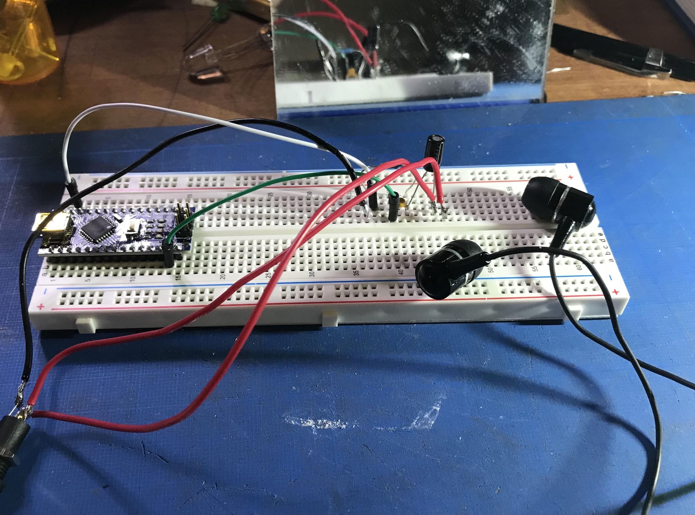 Turn Your Arduino Into a 4 Voice Wavetable Synth With Only a Few Components... : 5 Steps (with ...