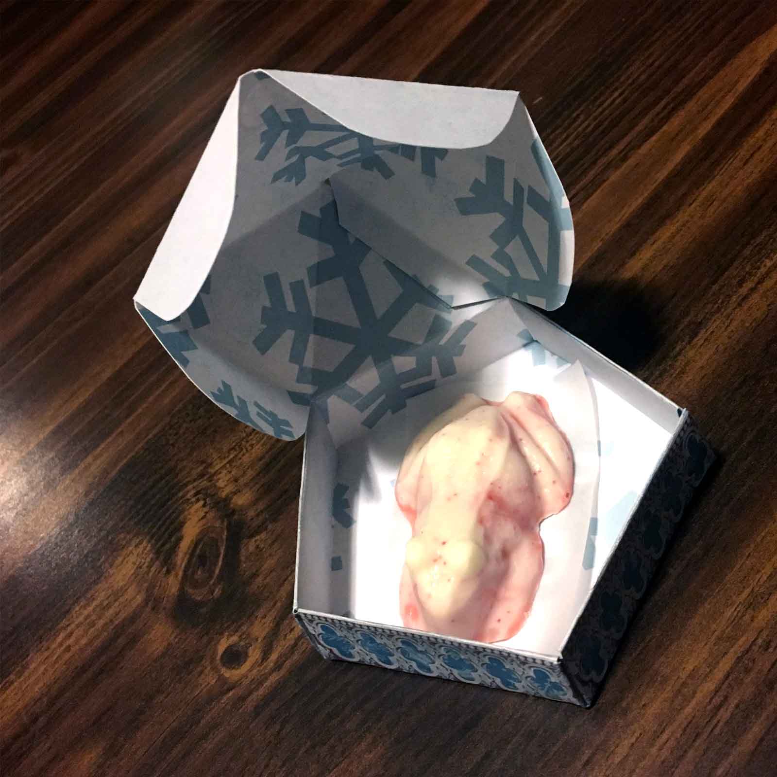 Honeyduke's Peppermint Toad Custom Box & Recipe : 5 Steps (with ...