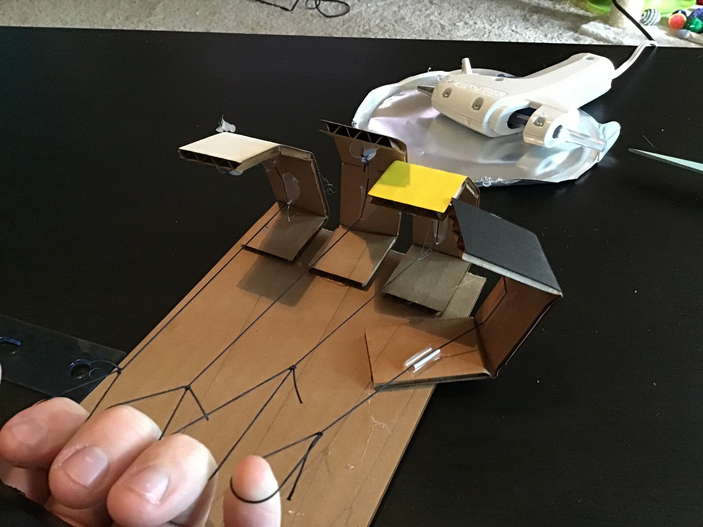 Mechanical Cardboard Hand : 6 Steps (with Pictures) - Instructables