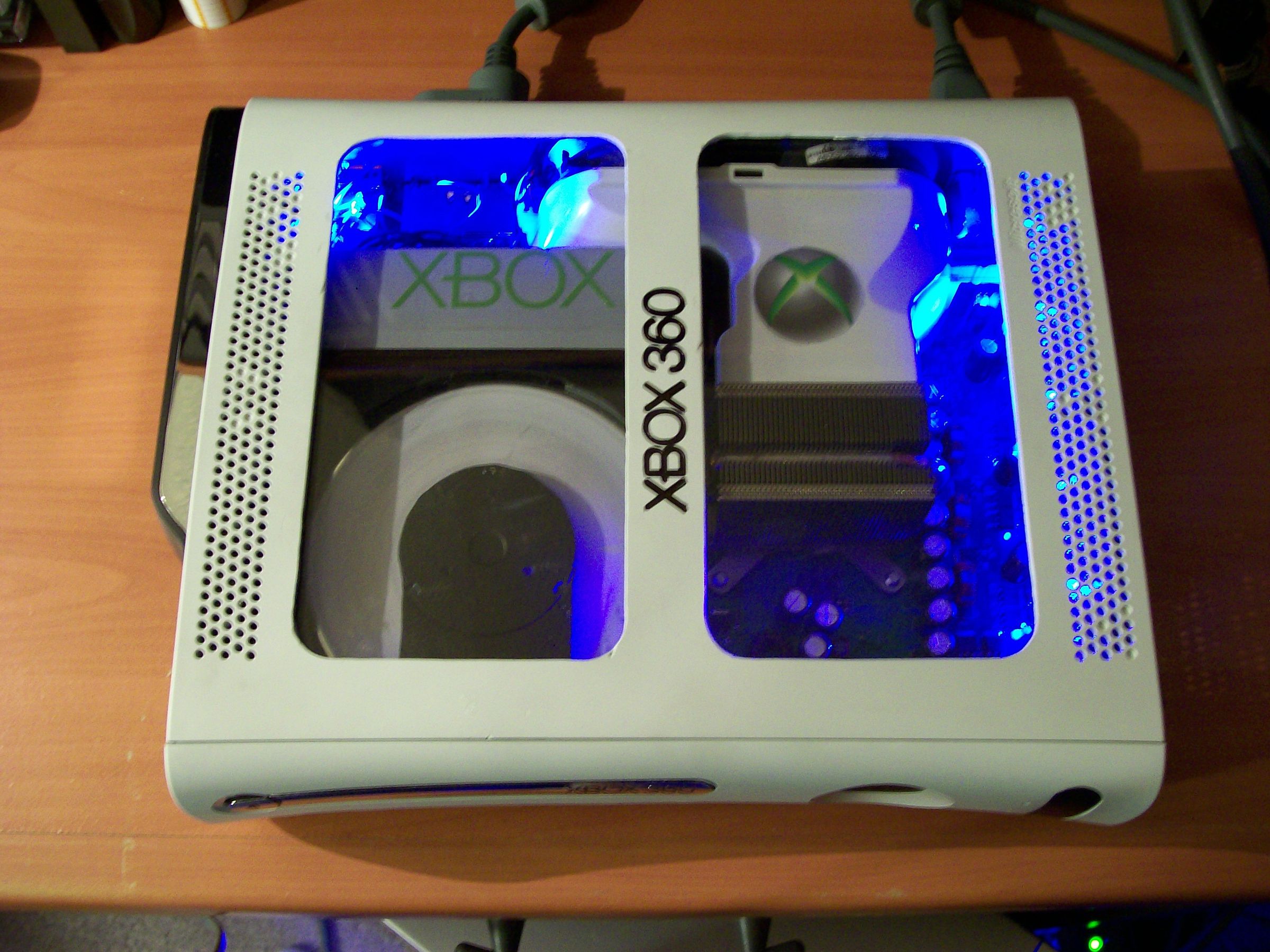 Customize Your Xbox 360 for CHEAP! : 13 Steps - Instructables