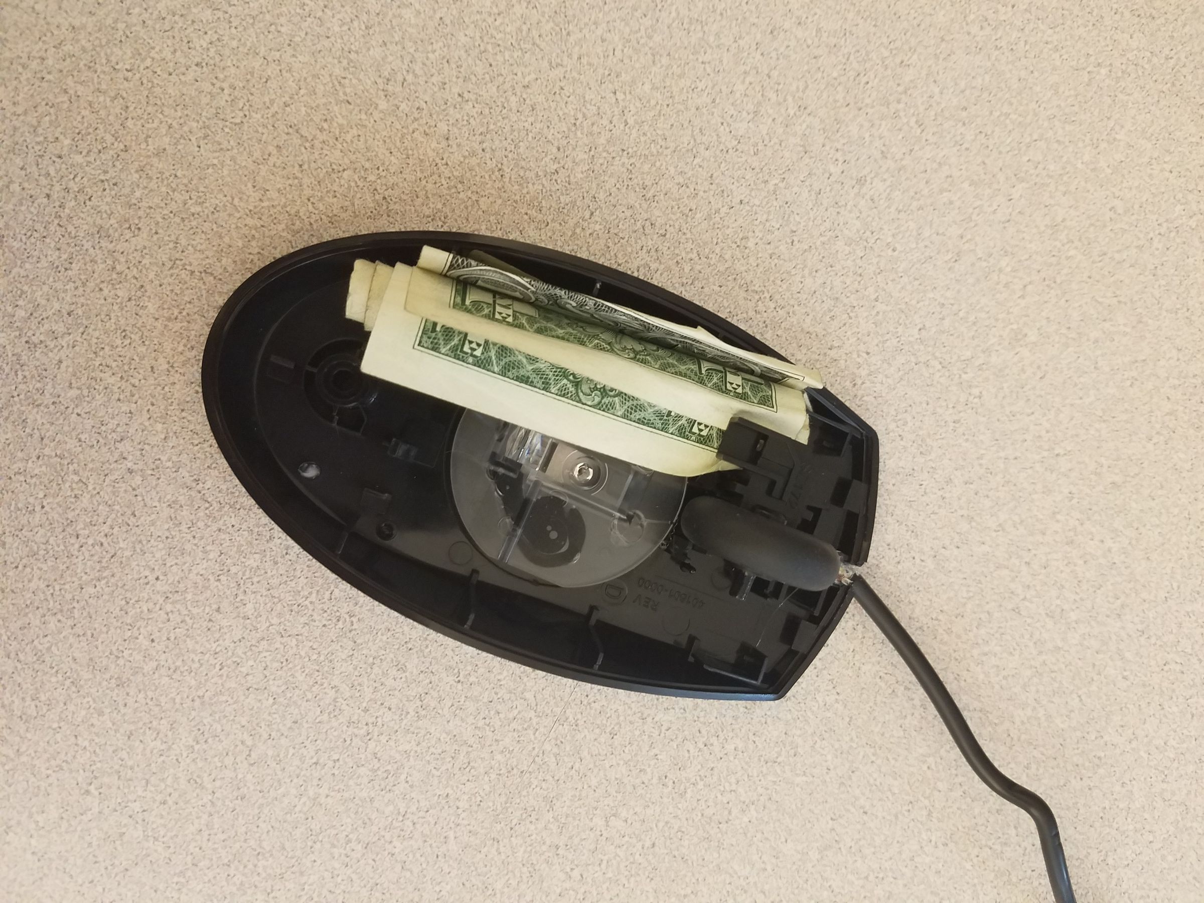 Secret Mouse : 4 Steps - Instructables