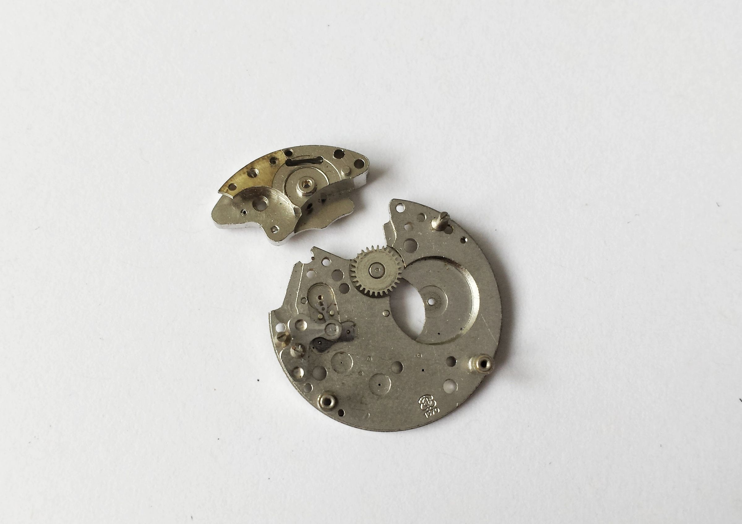 Disassembling Watches With 3 Common Tools : 18 Steps (with Pictures ...