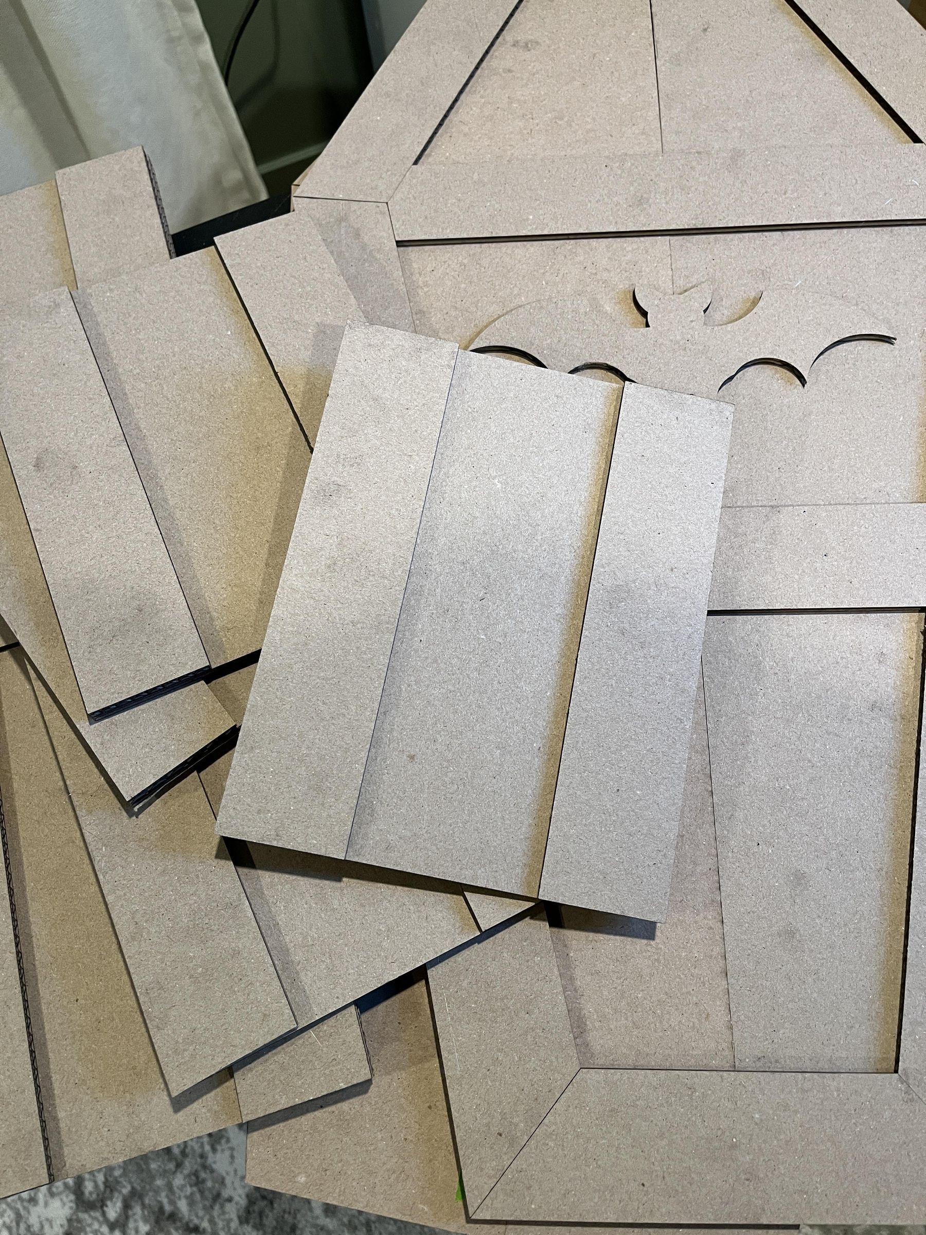Dracula's Coffin From Cardboard : 5 Steps (with Pictures) - Instructables