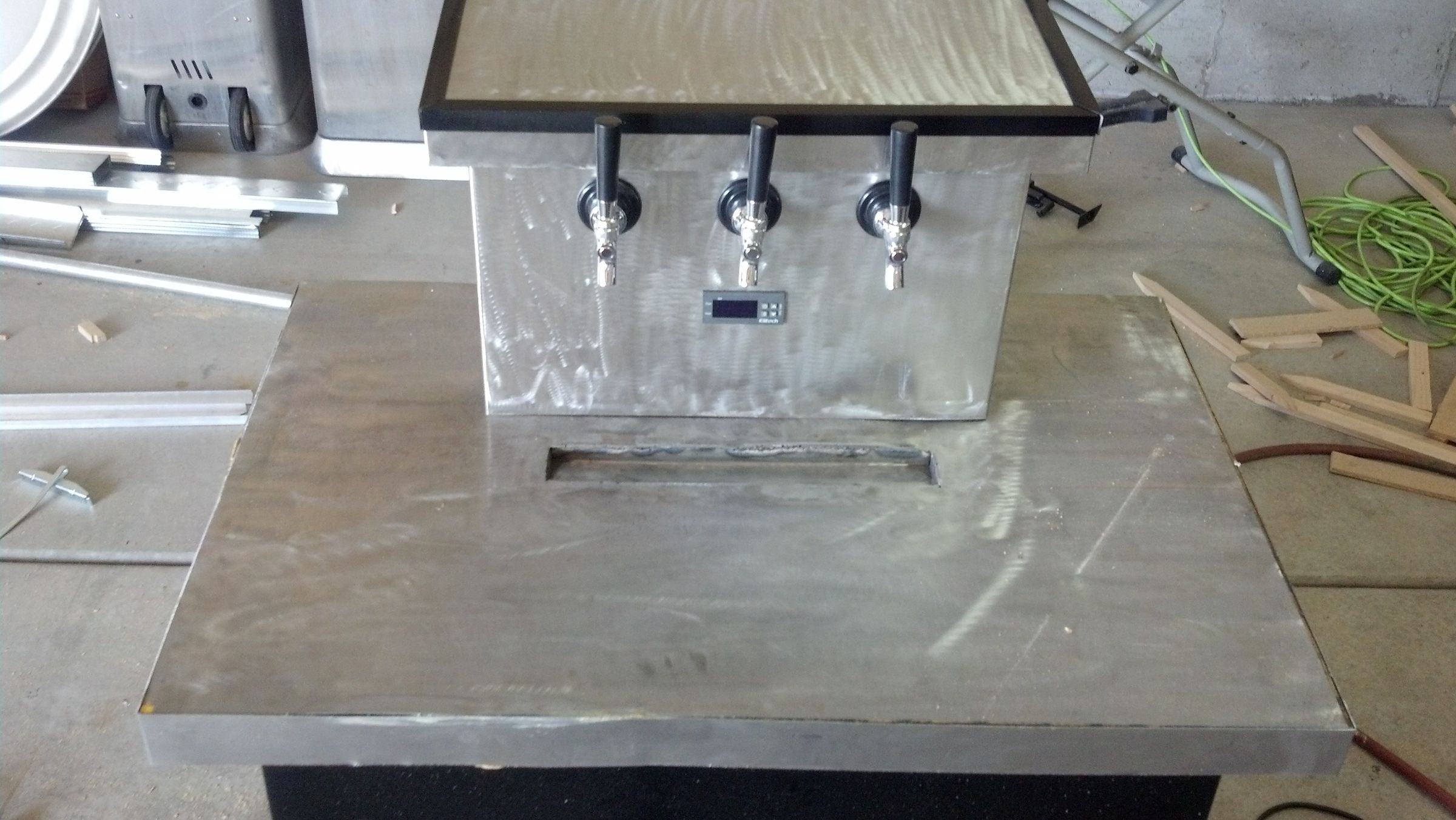 How to Build a Keezer With a 3 Tap Tower (chilled Tower) : 8 Steps ...