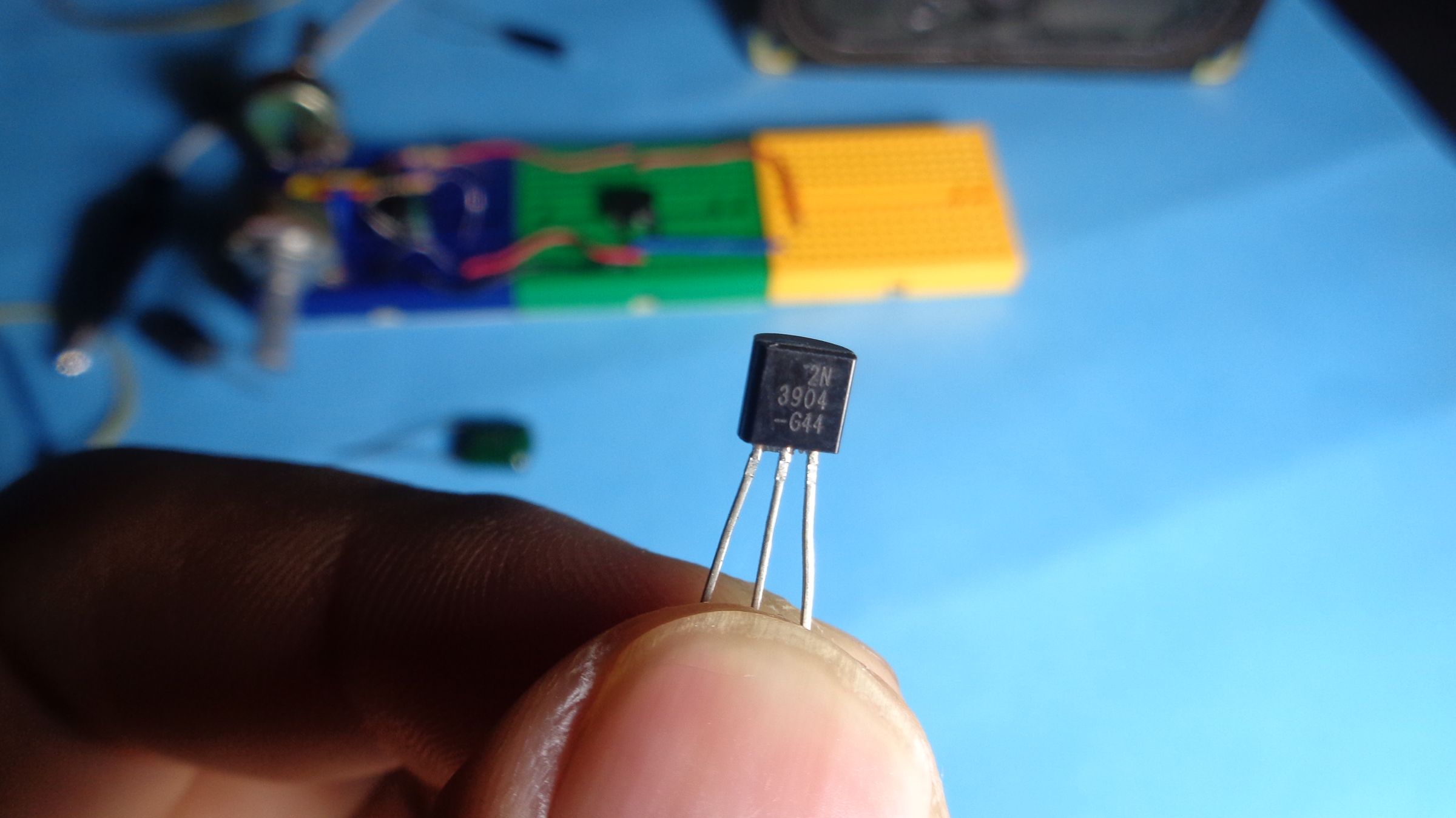 Modular Mini Breadboards : 5 Steps - Instructables