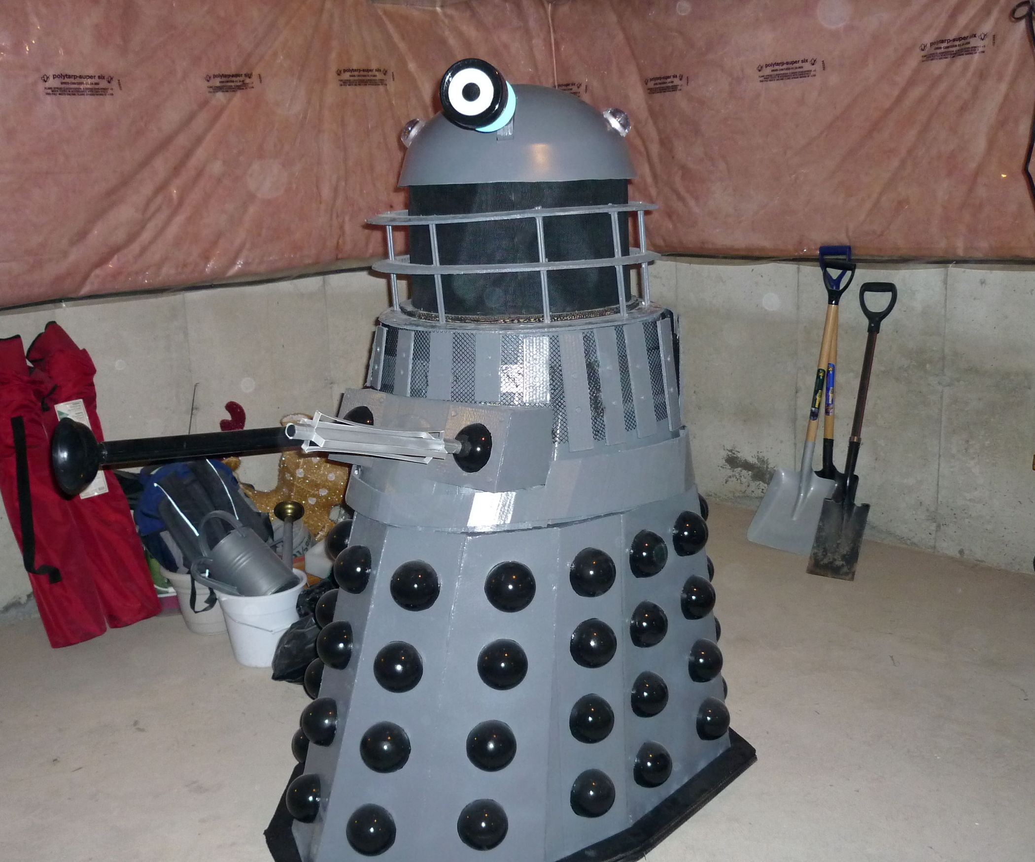 Cardboard Dalek : 6 Steps (with Pictures) - Instructables