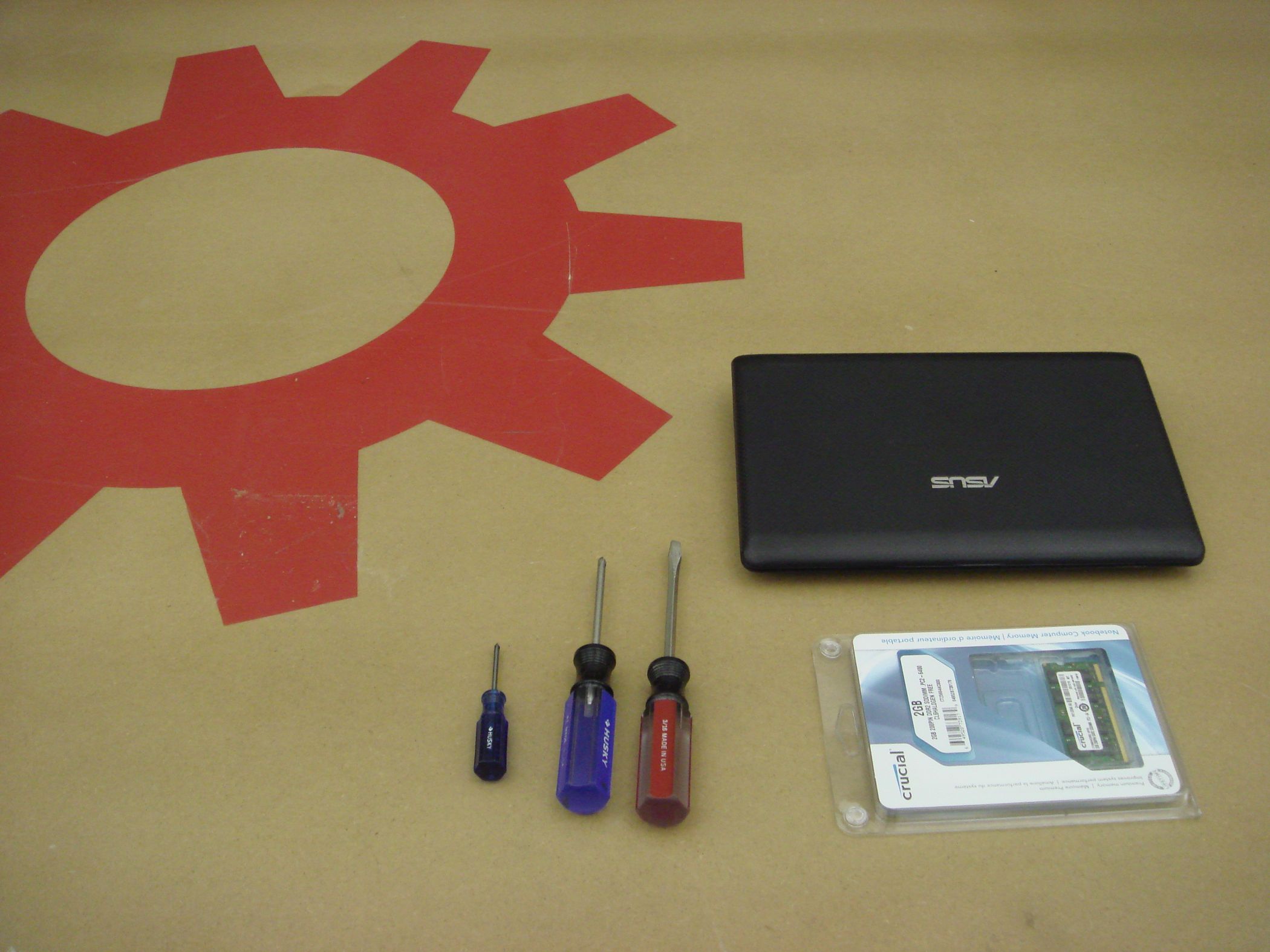 Memory Card Swap for Asus Eee PC 1001P : 7 Steps - Instructables