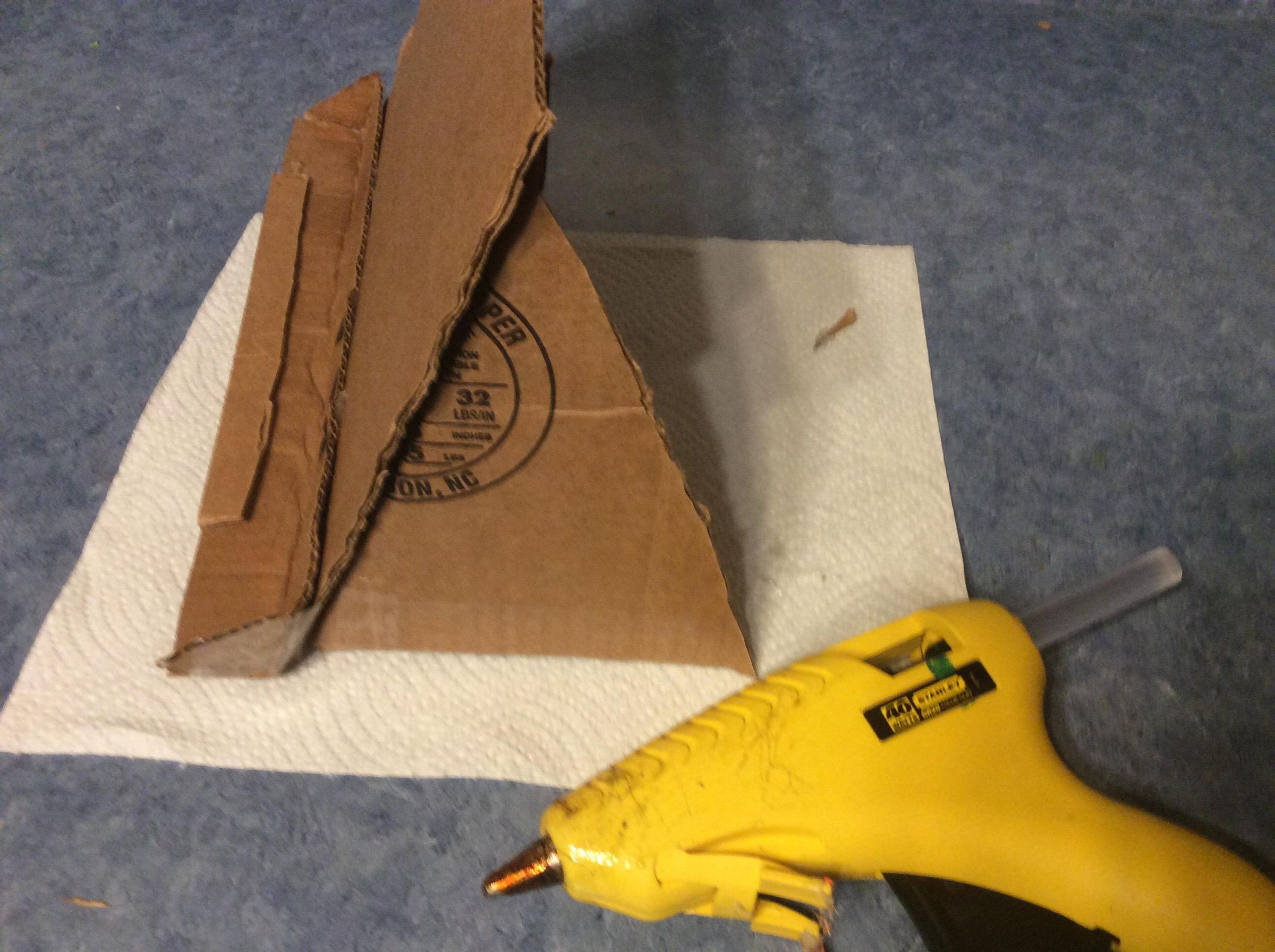 Easy to Make Pretty Cardboard IPad Stand : 5 Steps - Instructables