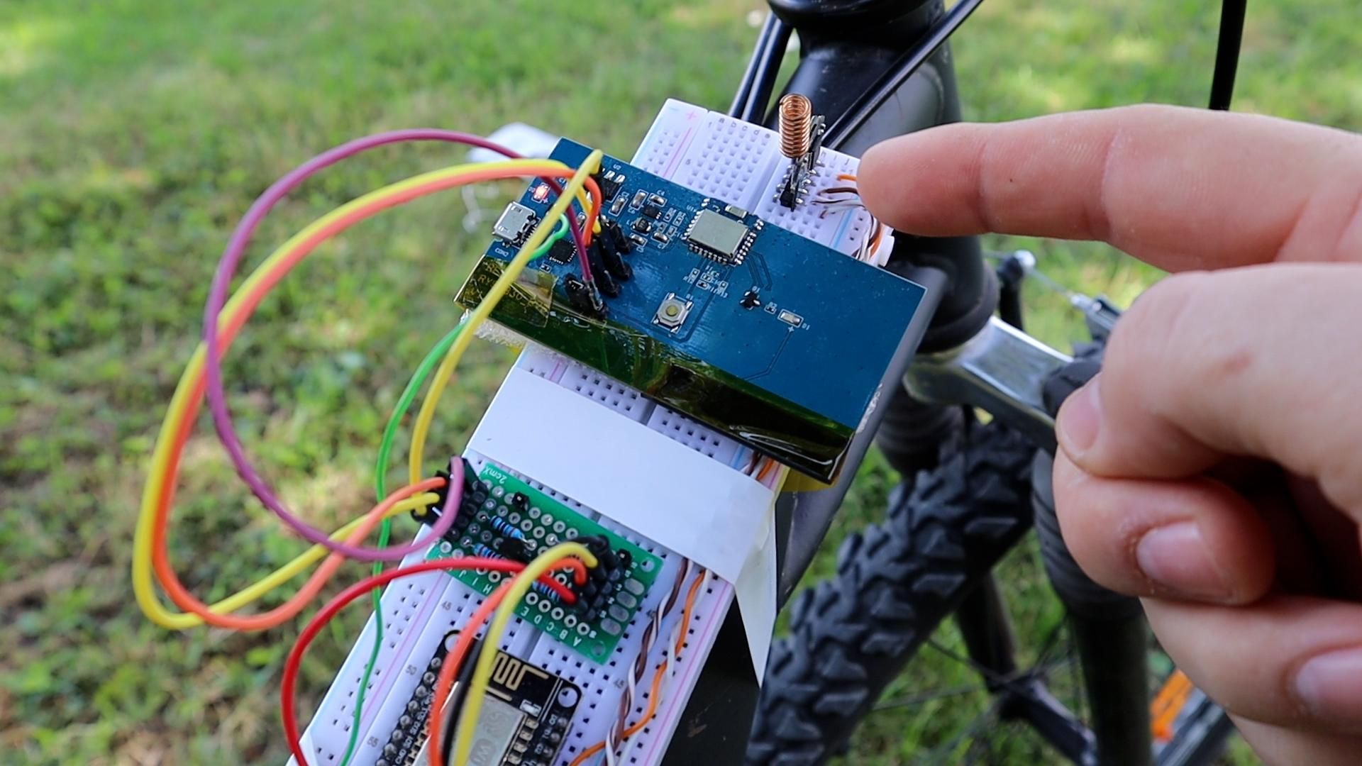 No SIM GPS Tracker Using LoRa and Custom App : 6 Steps - Instructables