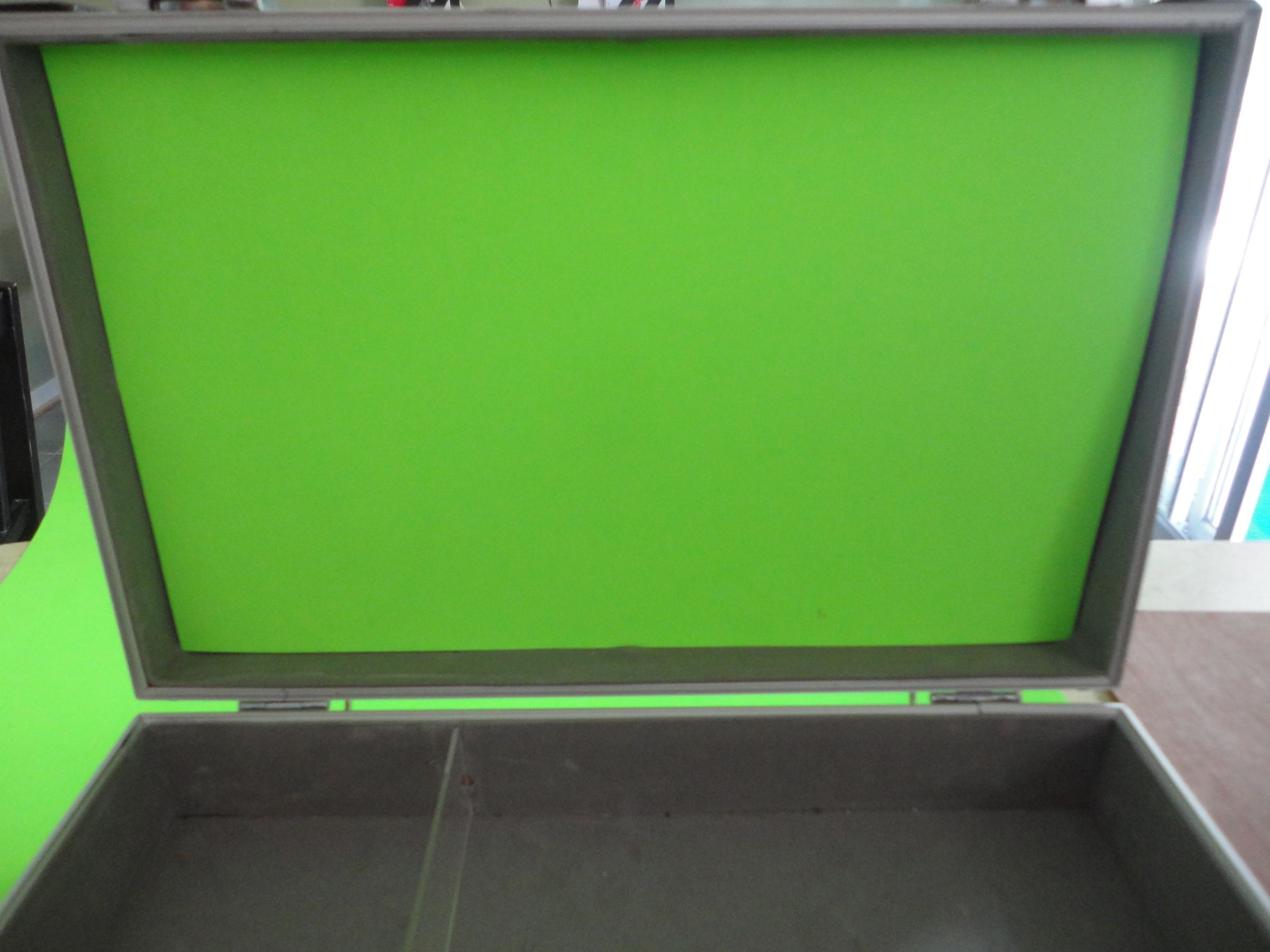 Portable Green Screen : 6 Steps - Instructables