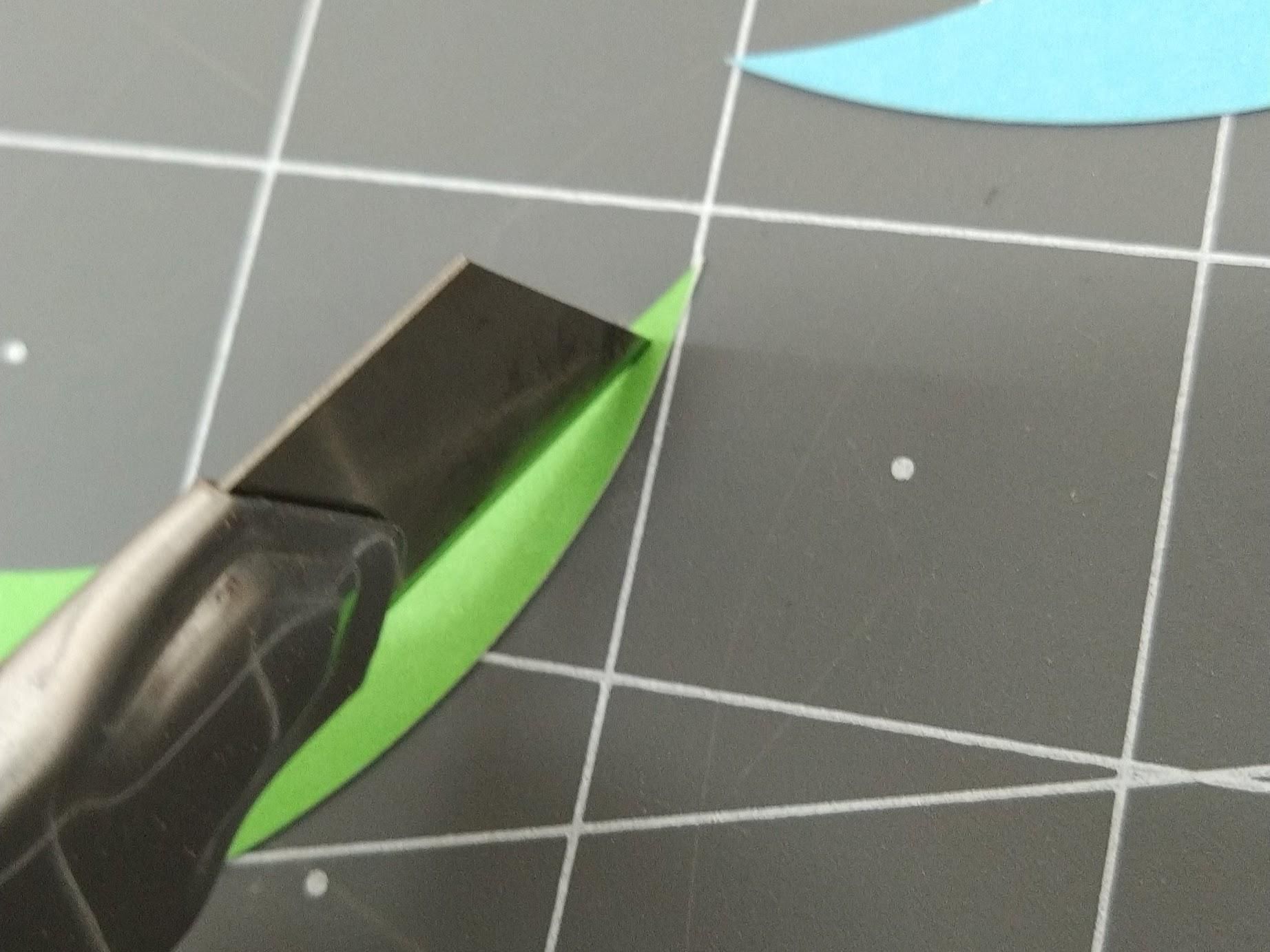 Embossed Greeting Card With Paper Moon Mobile : 10 Steps (with Pictures ...