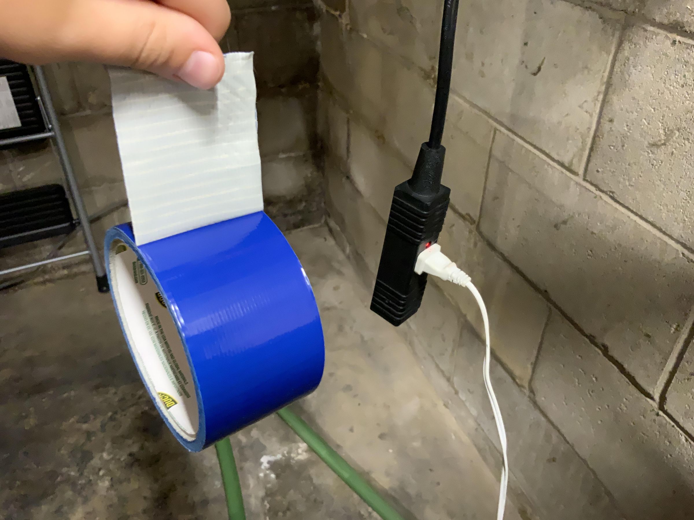 Apocalypse Spiderman Web Shooter. Household Items : 7 Steps - Instructables