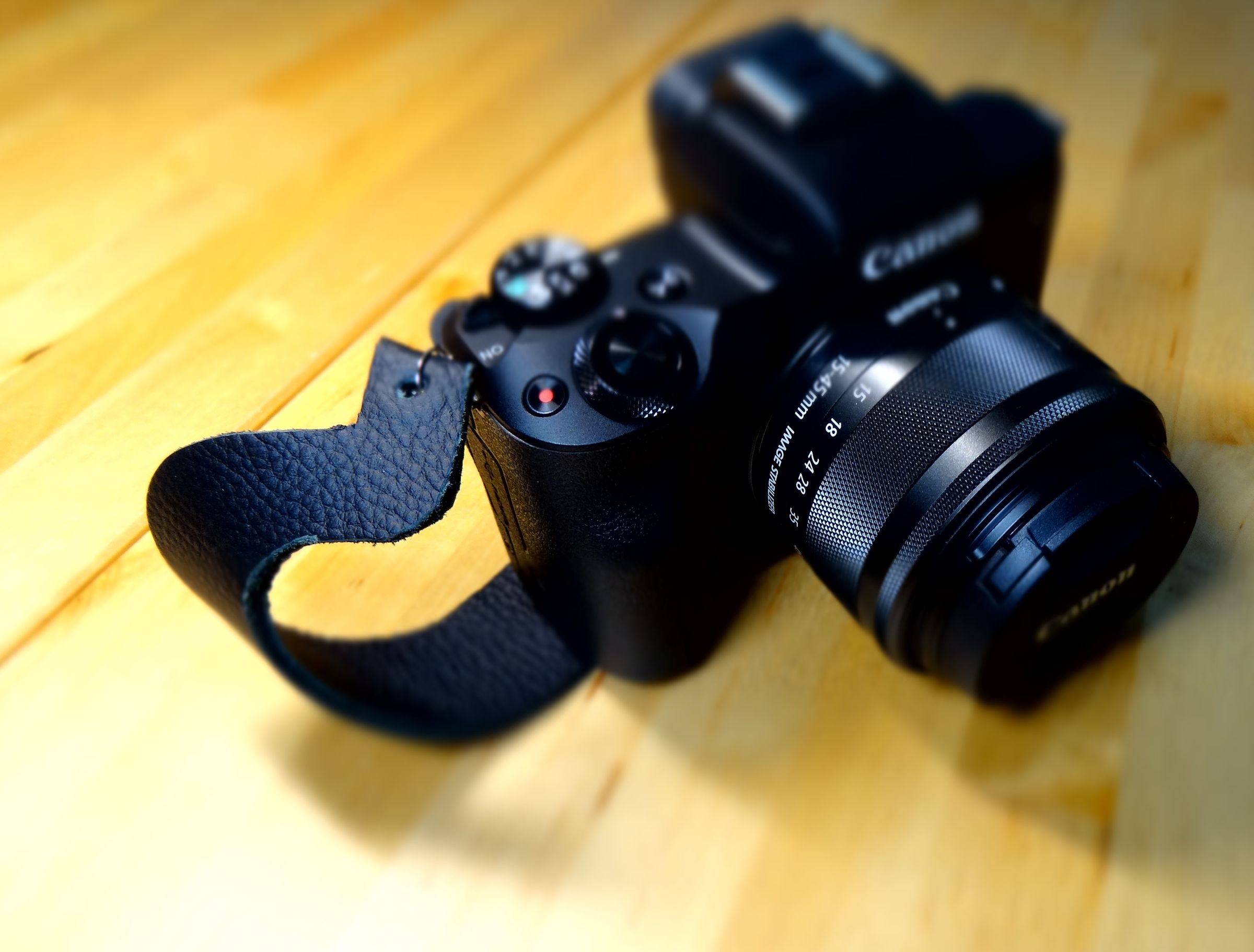 DIY Hand Strap for My New Camera : 6 Steps - Instructables