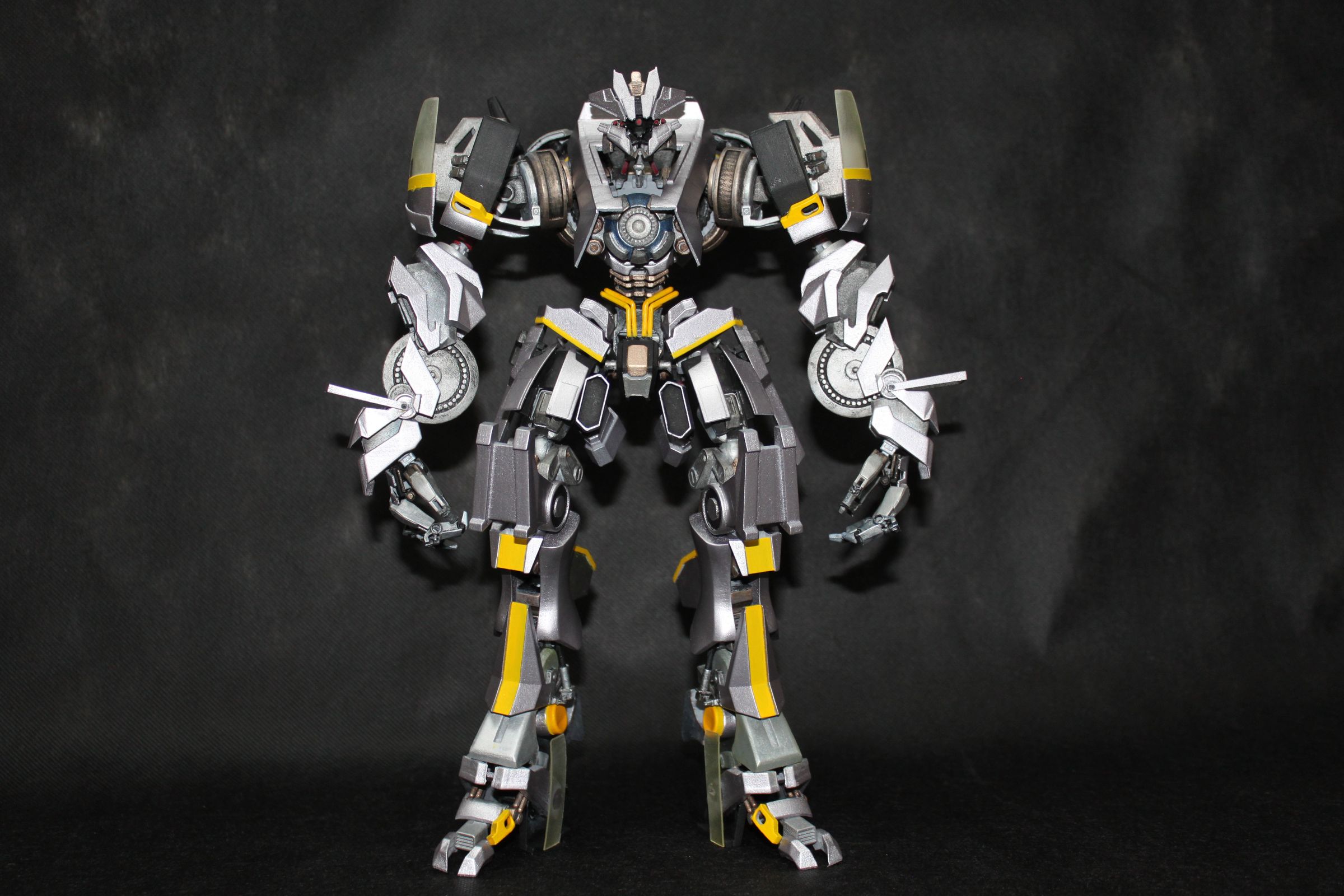 Transformers: Astrotrain : 4 Steps - Instructables