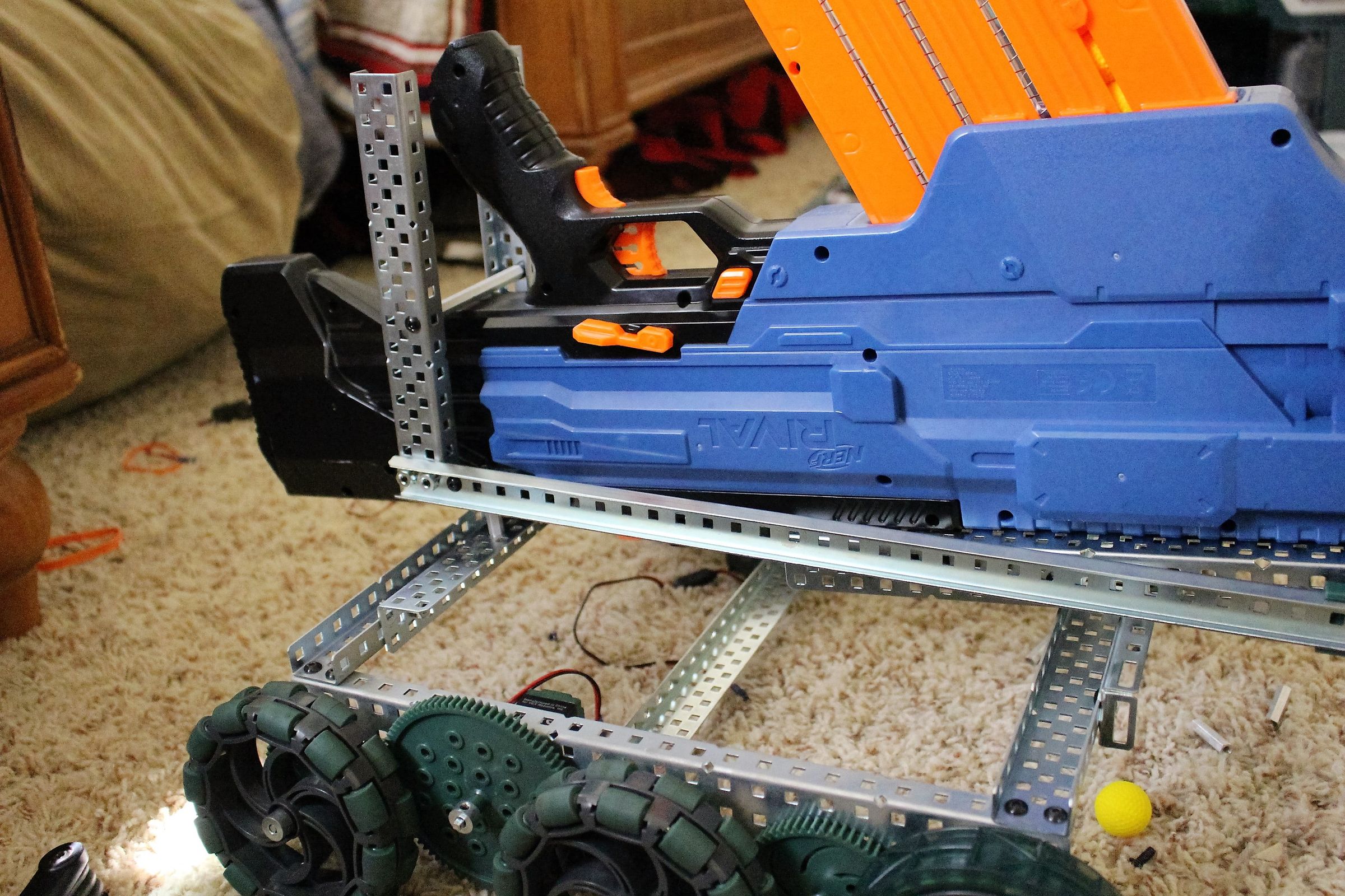 The Vex Assault Vehicle : 20 Steps (with Pictures) - Instructables