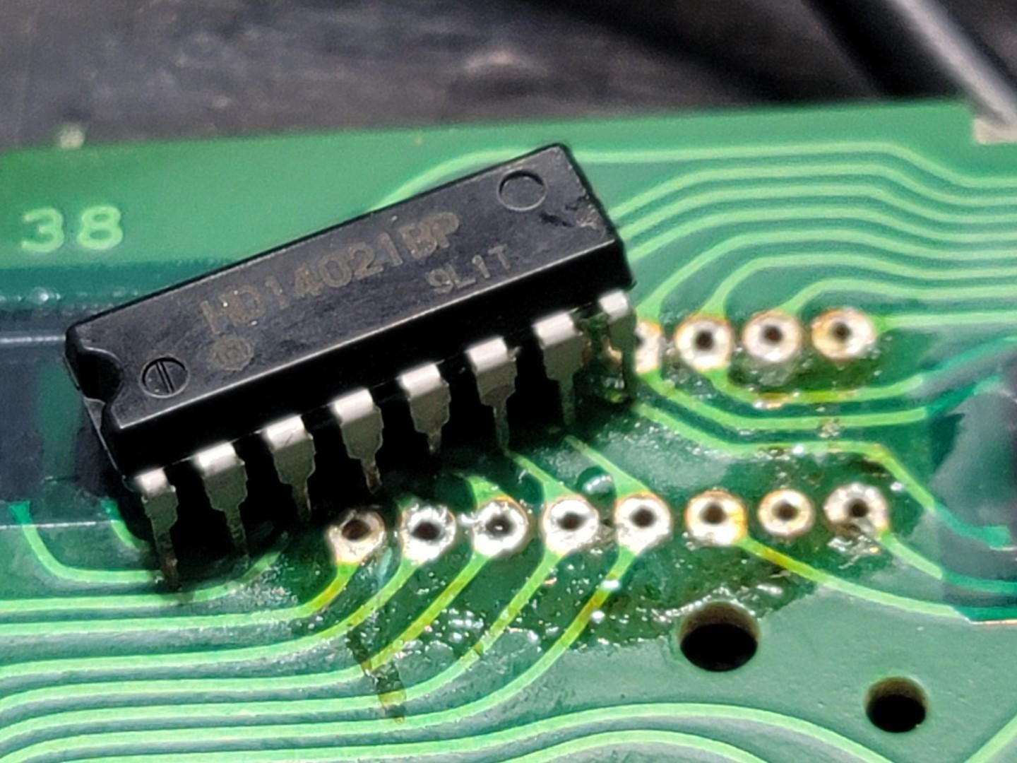 Making a Left Handed NES Controller : 6 Steps (with Pictures) - Instructables
