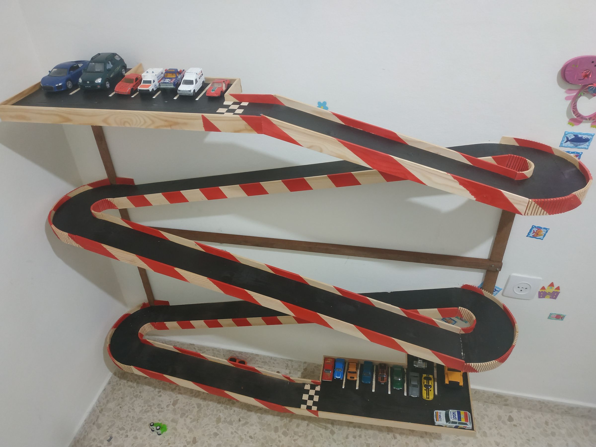 Toy Car Track : 10 Steps (with Pictures) - Instructables
