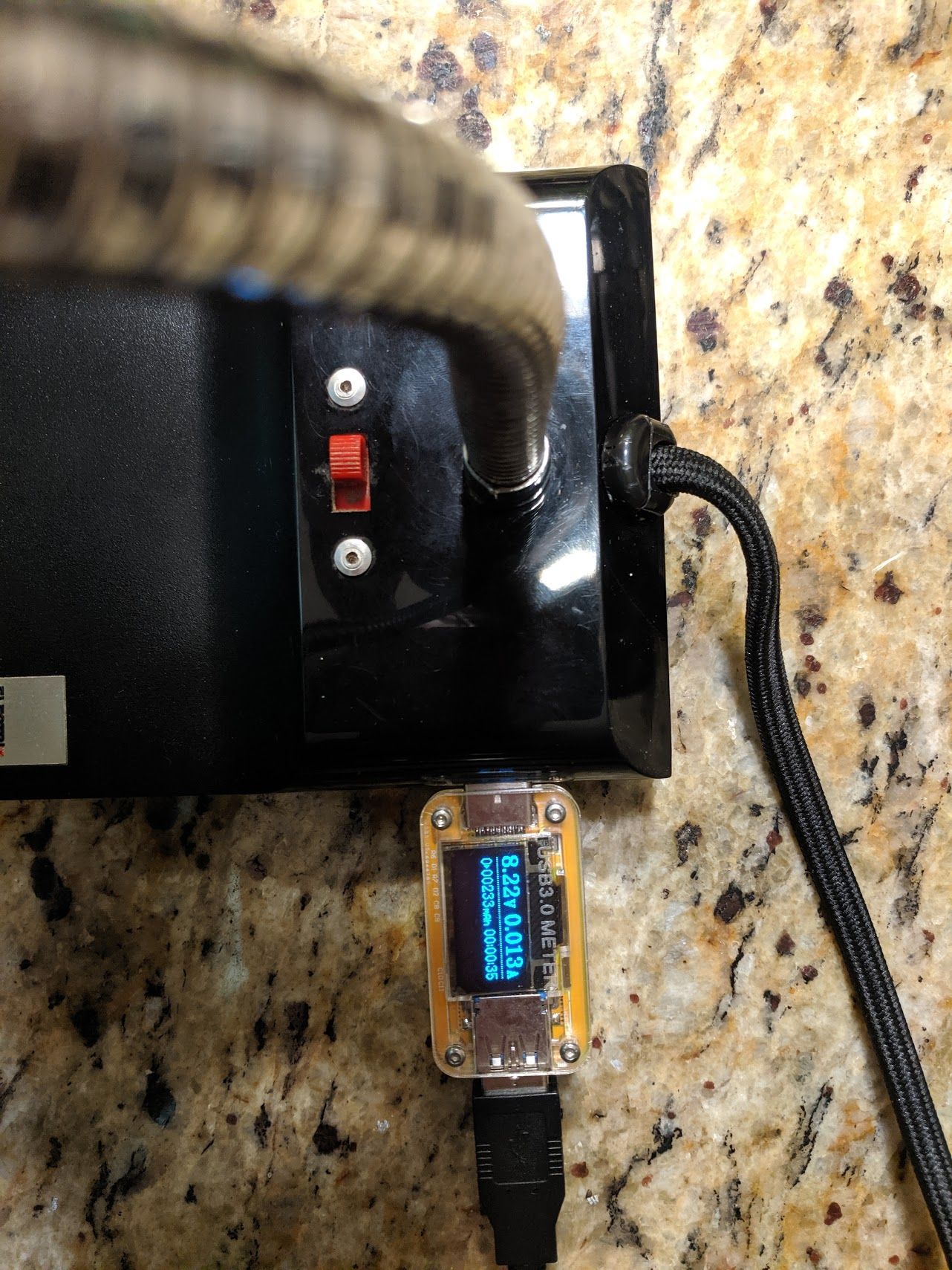 Add a USB Port to a Lamp : 5 Steps (with Pictures) - Instructables