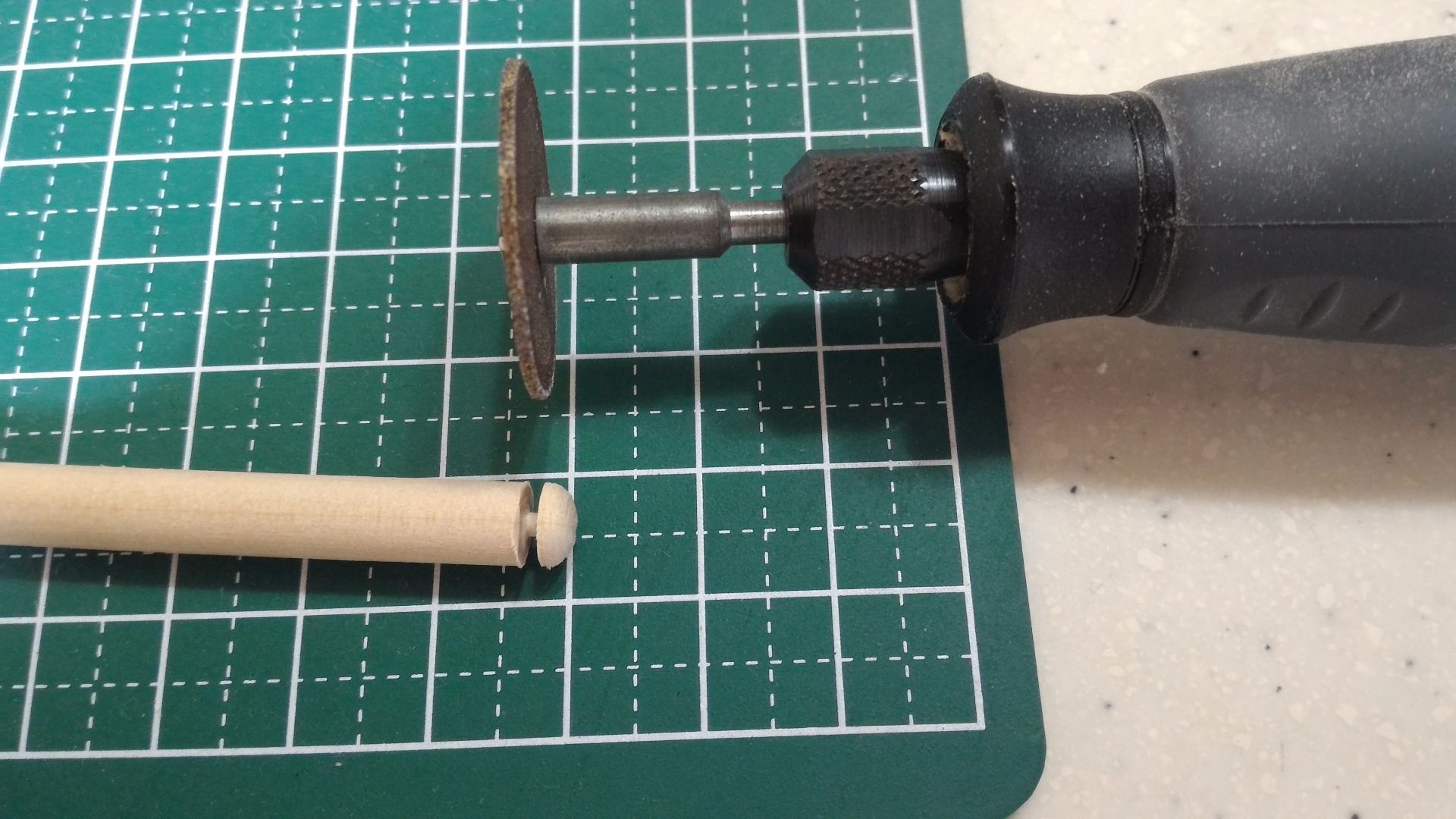 TIE Advanced & TIE Fighter Mini Popsicle Stick Models : 7 Steps (with ...
