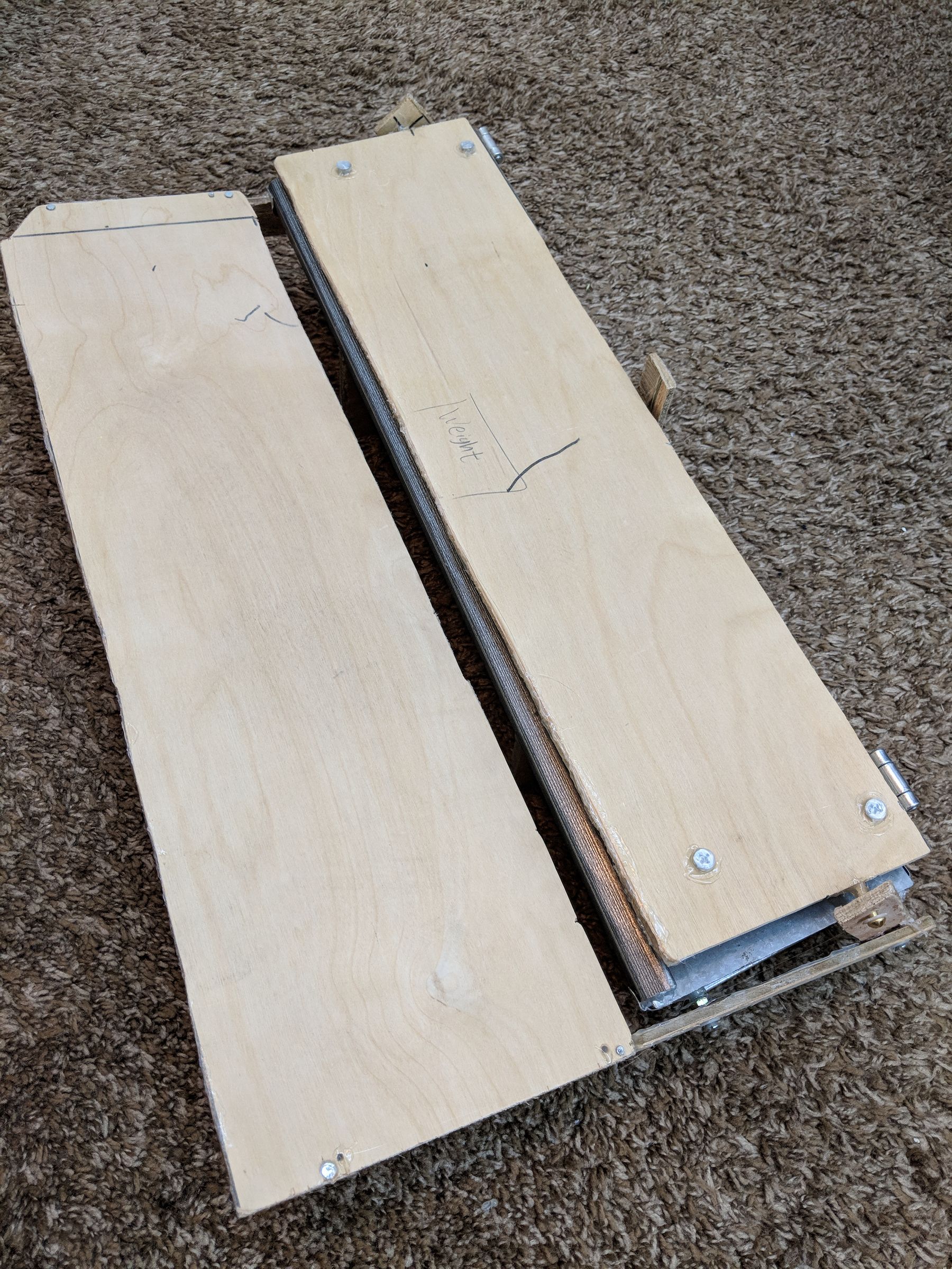 Automatic Chicken Feeder With Upcycled Gutter & Plywood : 15 Steps ...